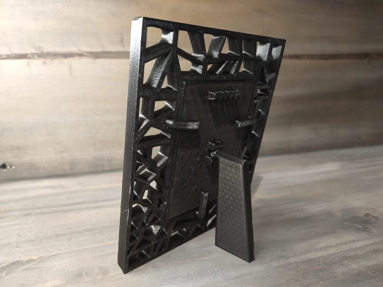 Voronoi Picture Frame with Stand and Wall Hook for Table or Wall ...