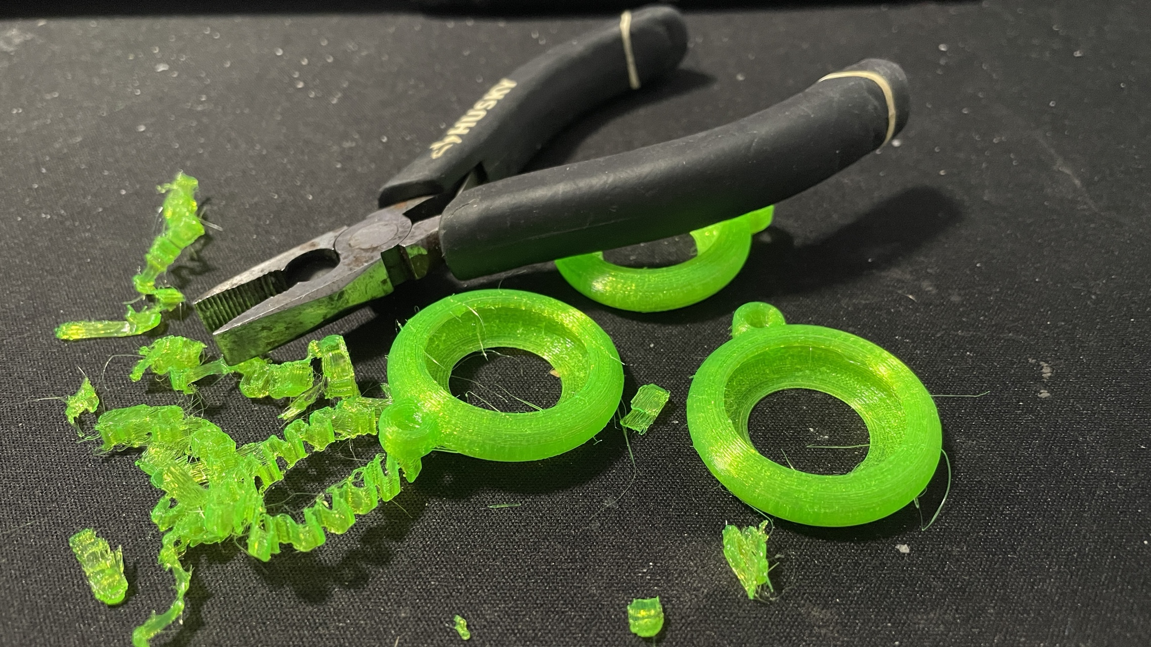 Simple TPU AirTag keychain case holder by XBASF | Download free STL ...