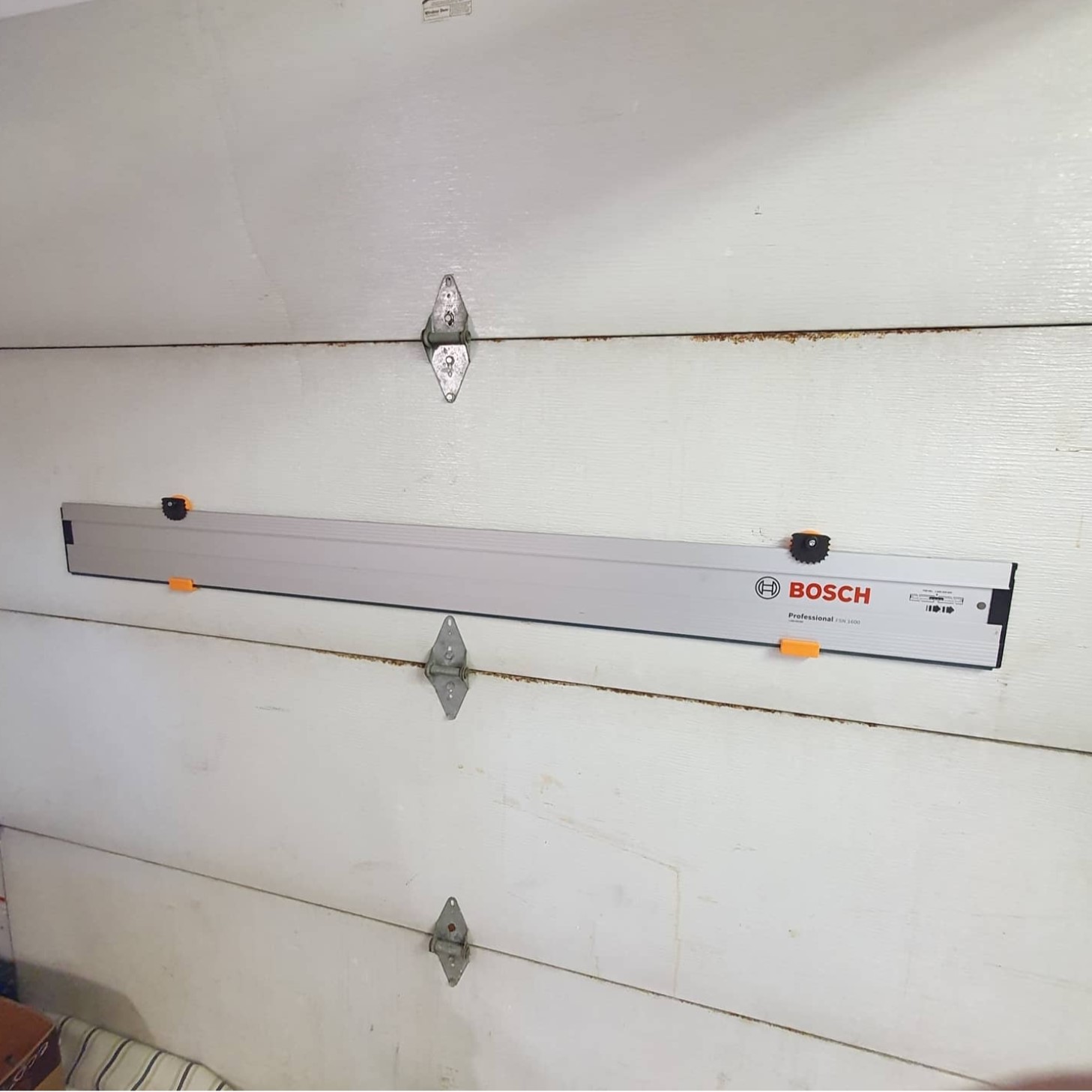 Guide Rail Wall Mount - 2 Versions (Vertical & Horisontal) by Maker´s ...