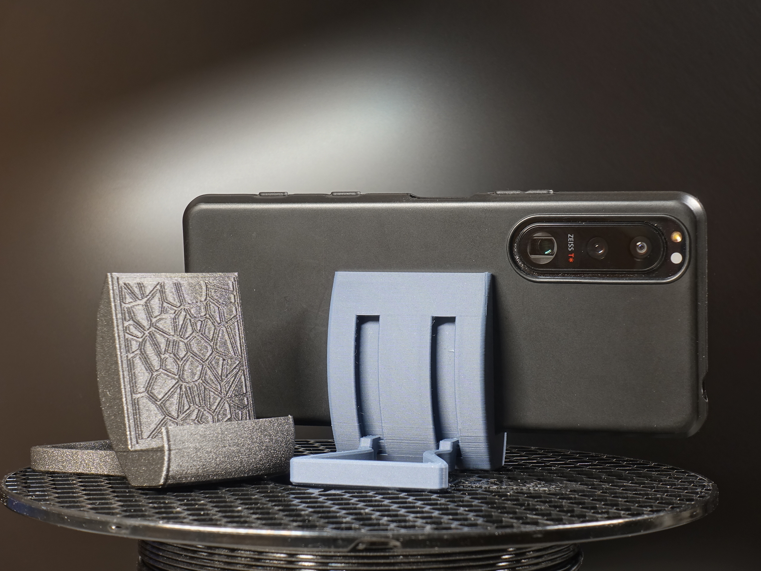 Adjustable Phone Stand by ishikawats | Download free STL model ...