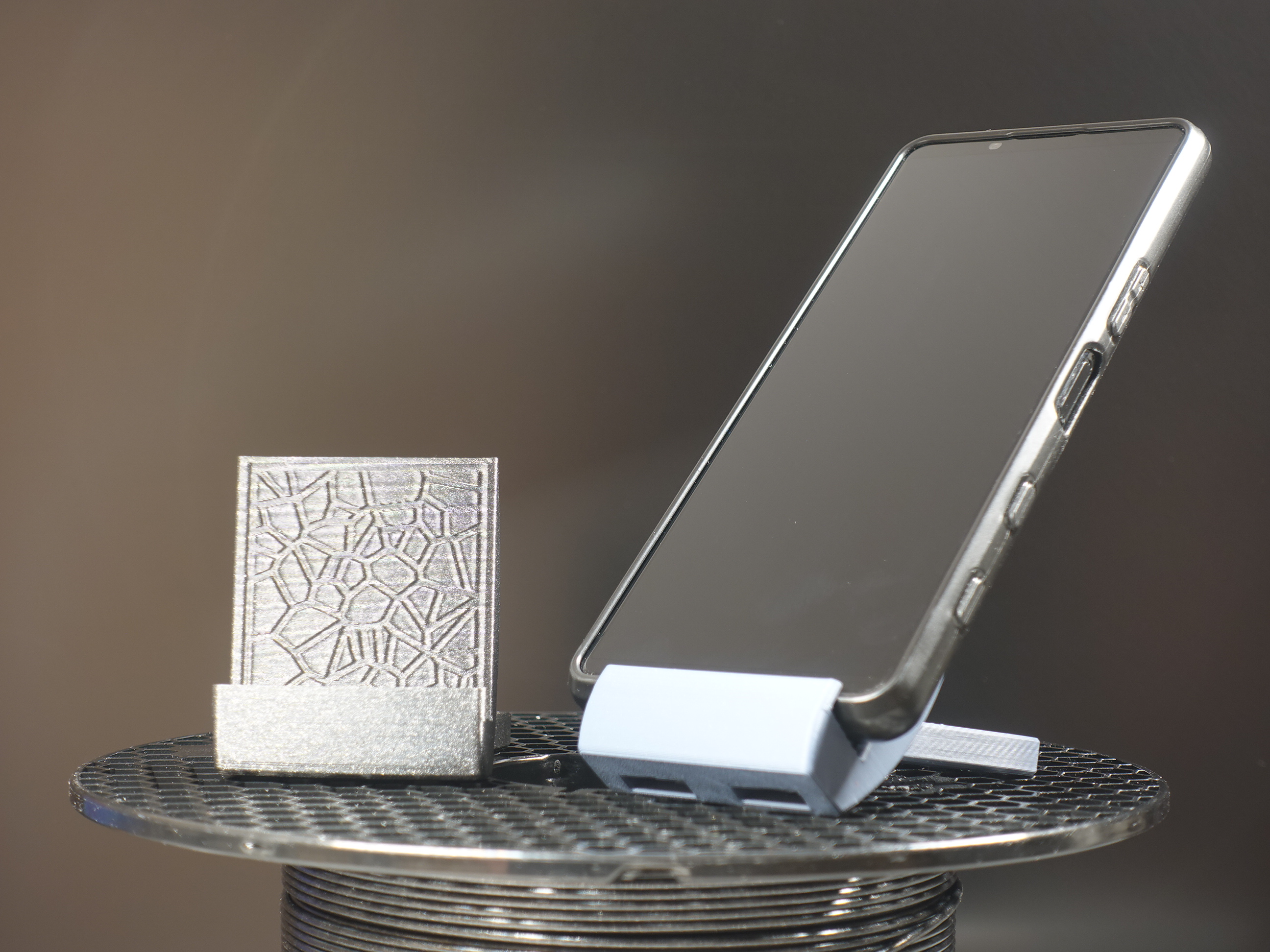 Adjustable Phone Stand by ishikawats | Download free STL model ...