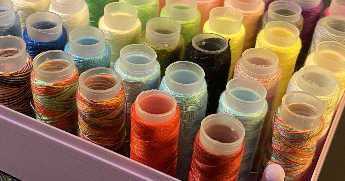 Sewing Thread Box for 42 small threads