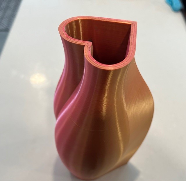 Valentine heart vase with a twist by middleagedspread | Download free ...