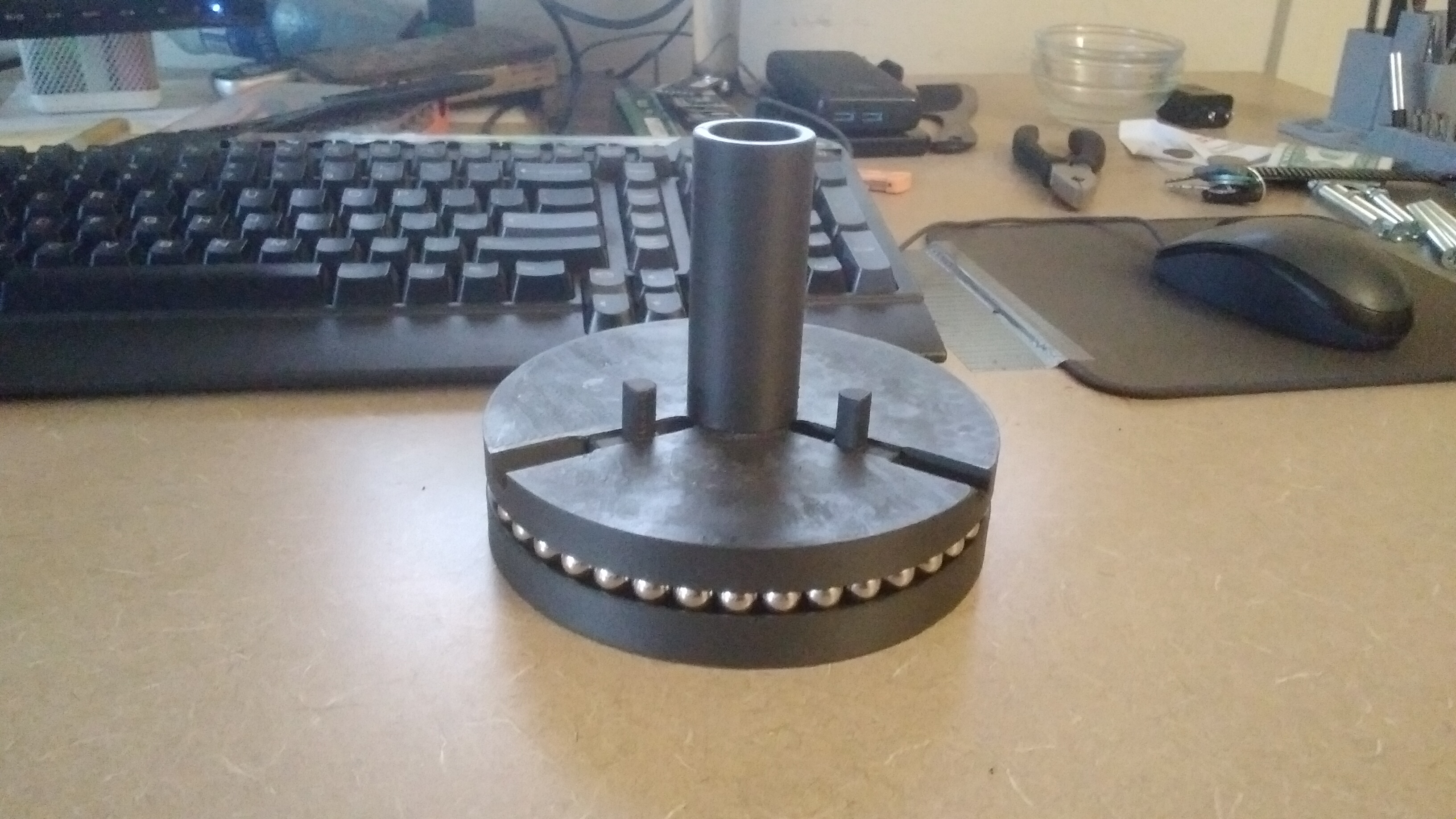 Adjustable lazy susan for holding filament by EdLies | Download free ...