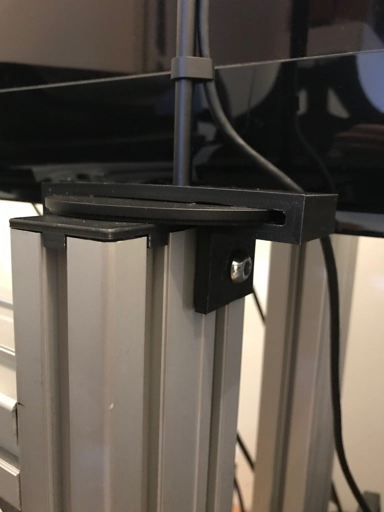 Oculus Sensor mount for 45x45 profile by Julien L | Download free STL ...