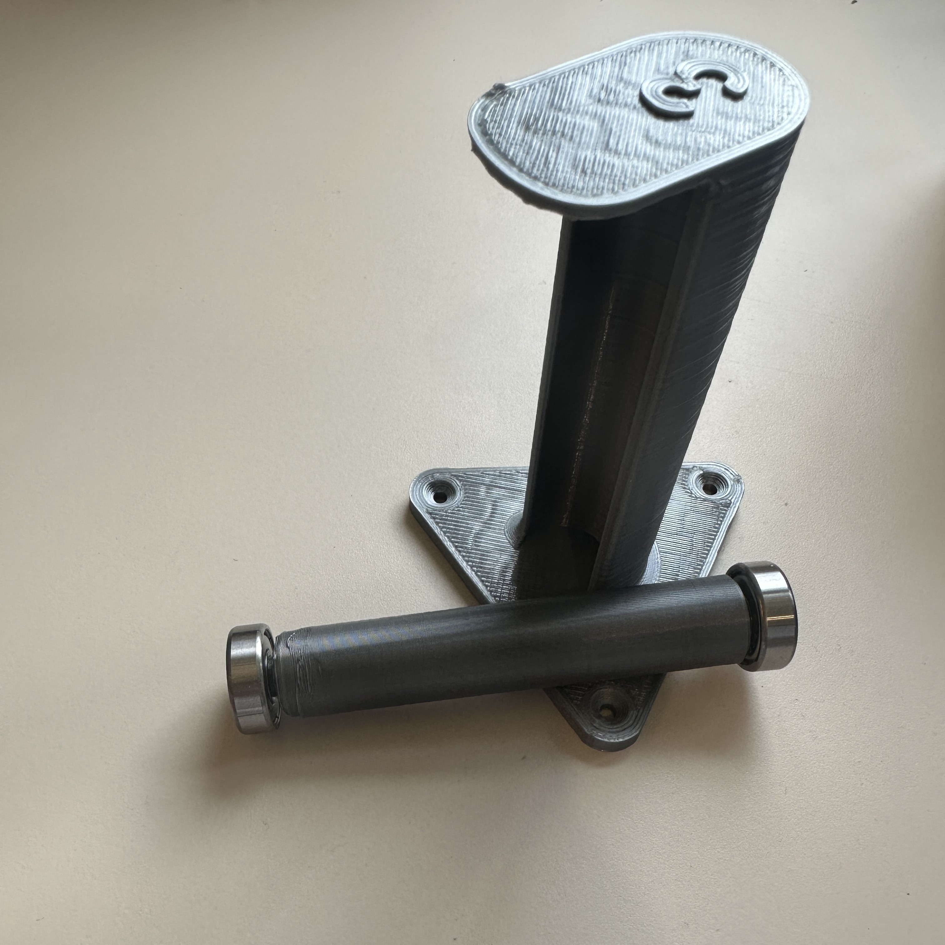 Long Side spool holder with bearings by Tringi4 | Download free STL ...