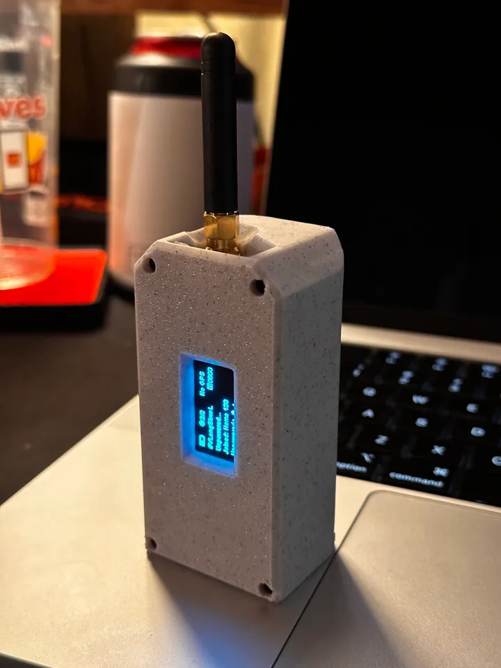 Heltec V3 Meshtastic Case (1x 18650) with rocker buttons by MDHR | Download free STL model ...