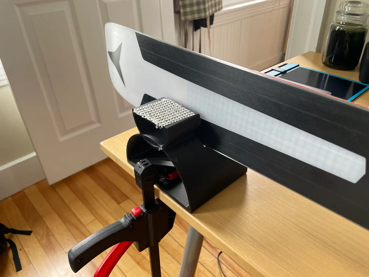 Ski Waxing and Tuning Table Stand by LateApex38 | Download free STL ...