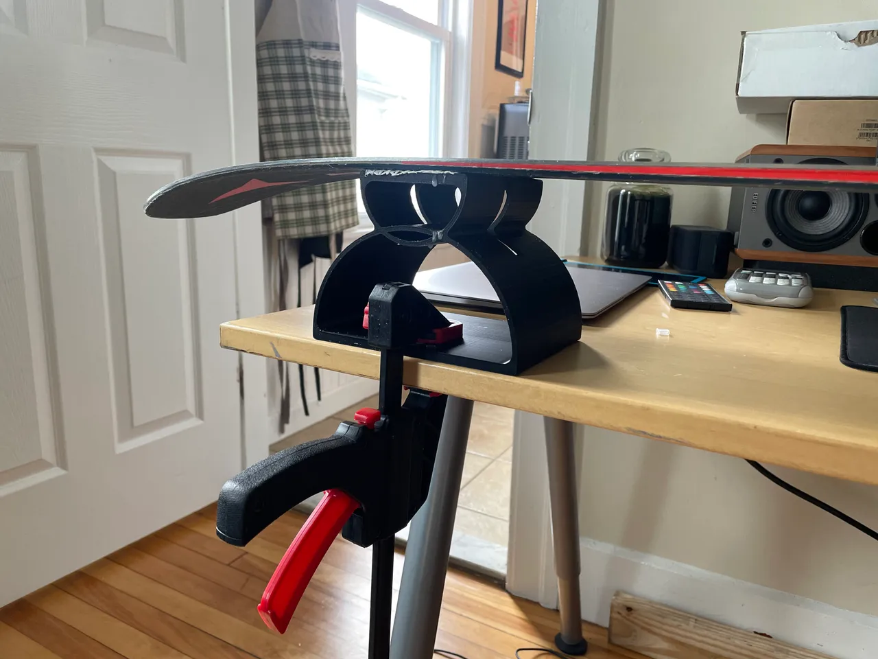 Ski Waxing and Tuning Table Stand by LateApex38 | Download free STL ...