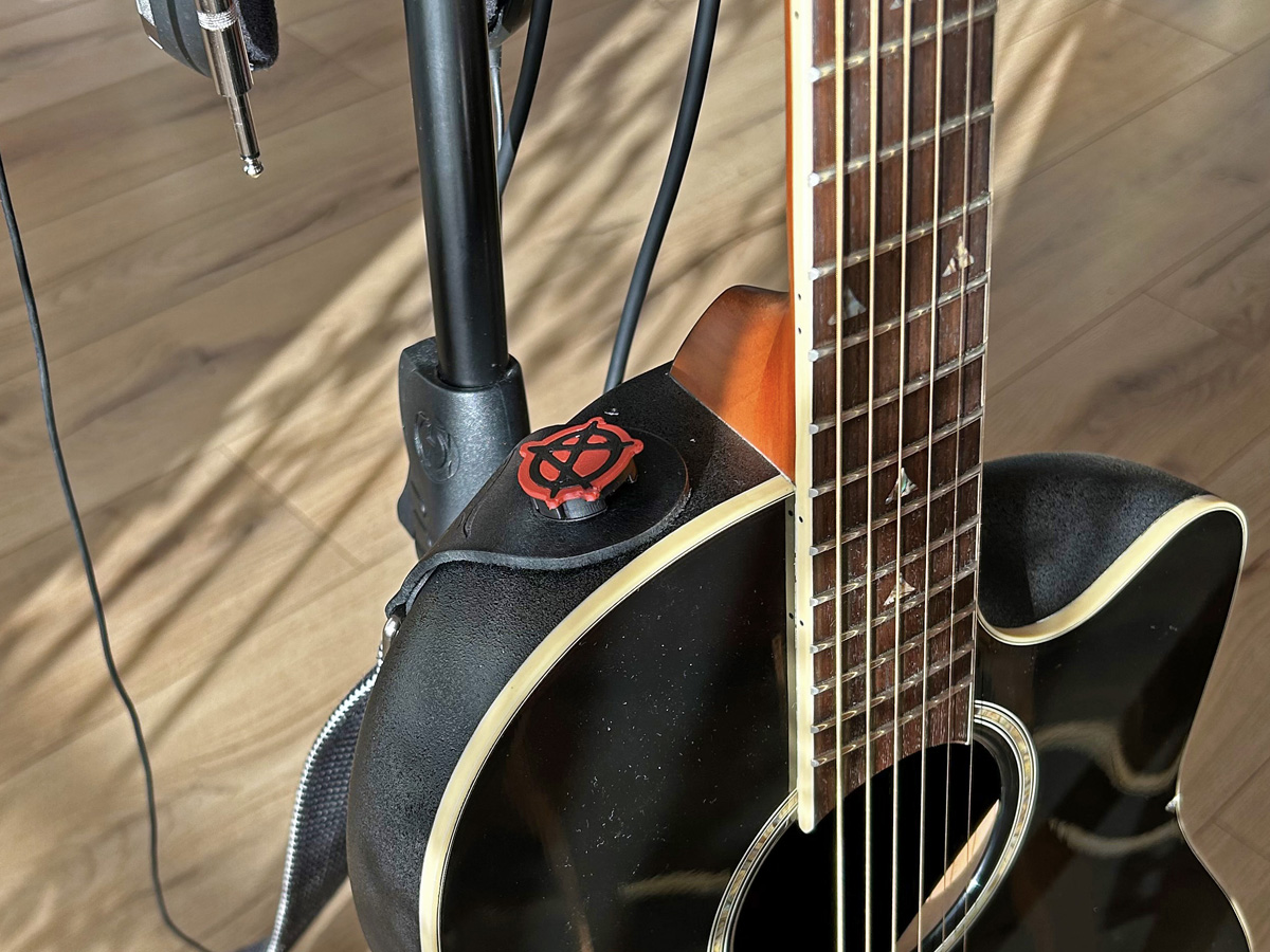 Guitar Strap Lock Pin Button with Icons/Symbols (MMU) by klarenc ...