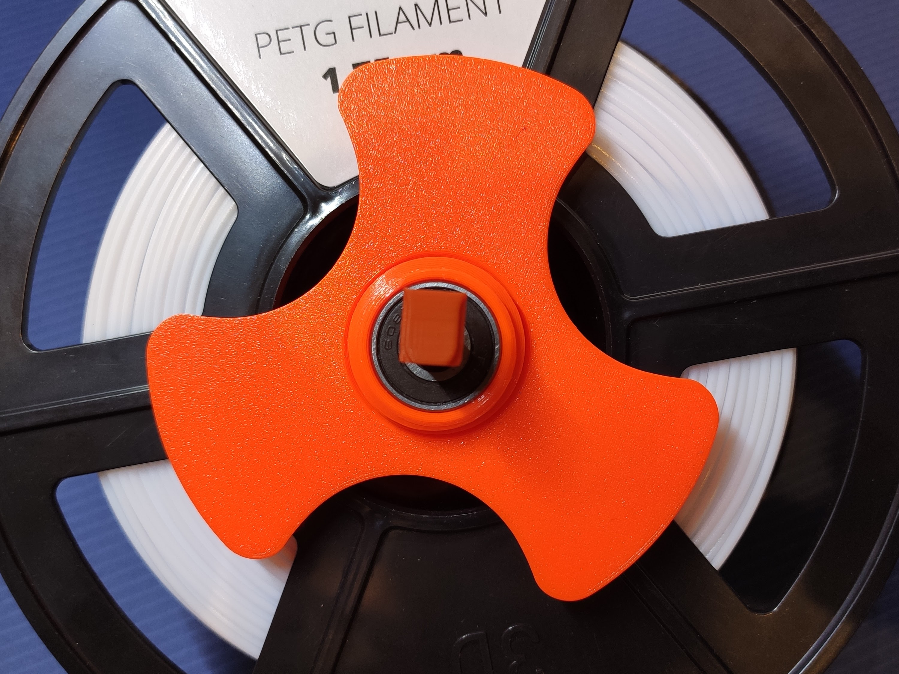 Universal Nut for Auto-Rewind Spool Holder by Loocky | Download free ...