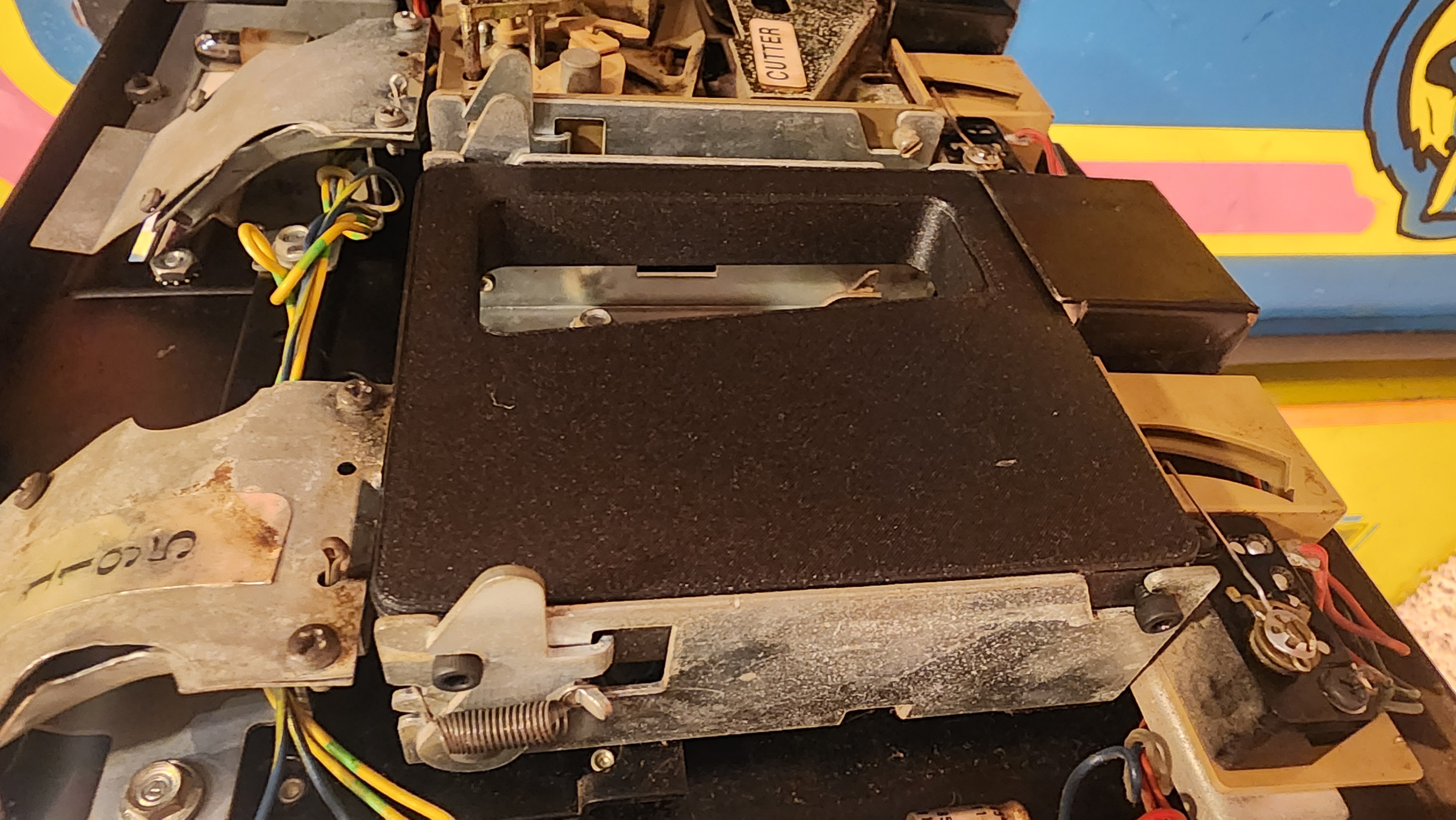 Arcade Coin Mech by Printin'Monkey | Download free STL model ...