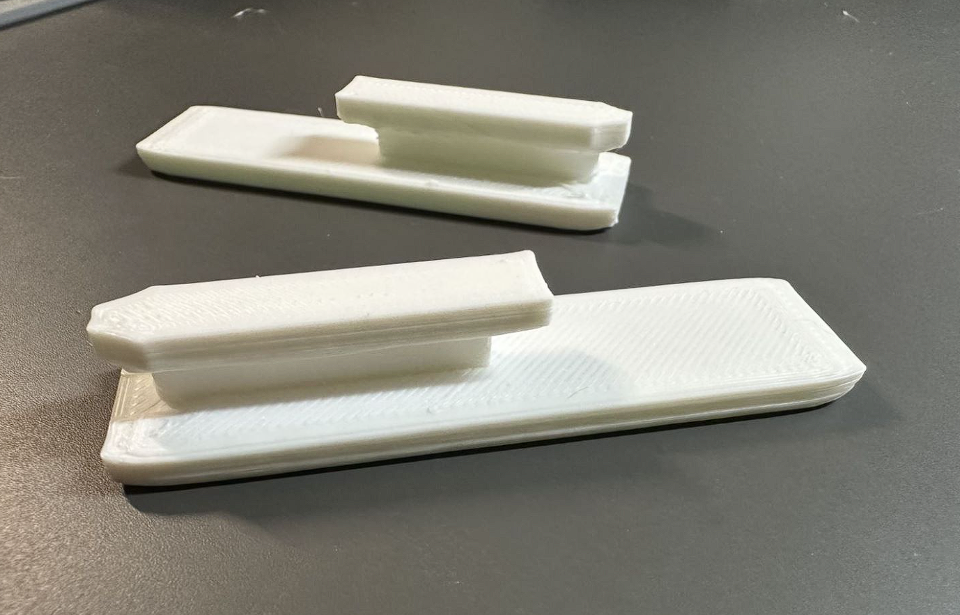 LEGO "art" command strip mount by iamnotwhoiam | Download free STL ...