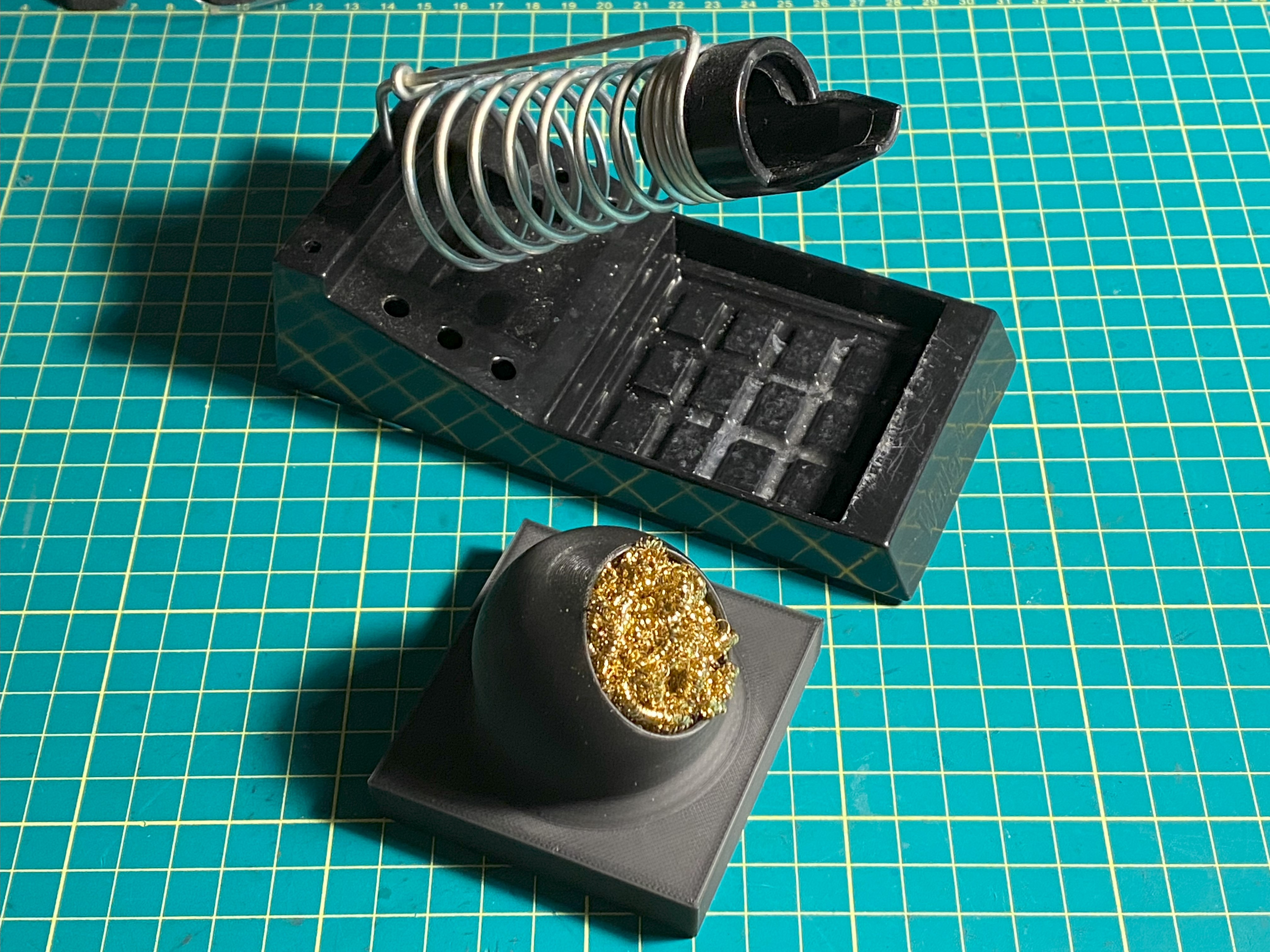 Brass Sponge Holder for Weller PH 70 Safety Rest (WE1010NA & others) by ...