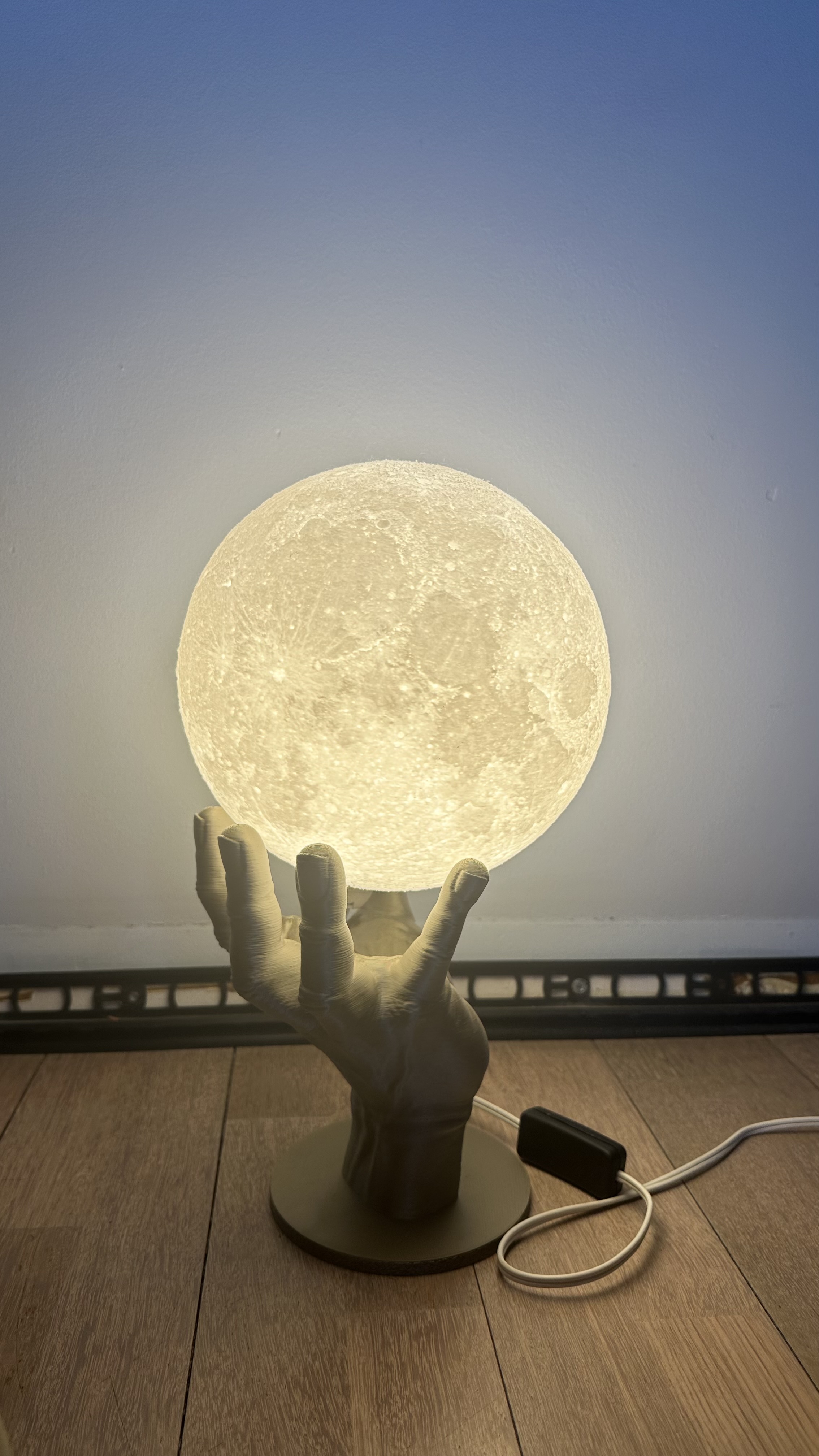 sphere holder hand by Chimney13 | Download free STL model | Printables.com