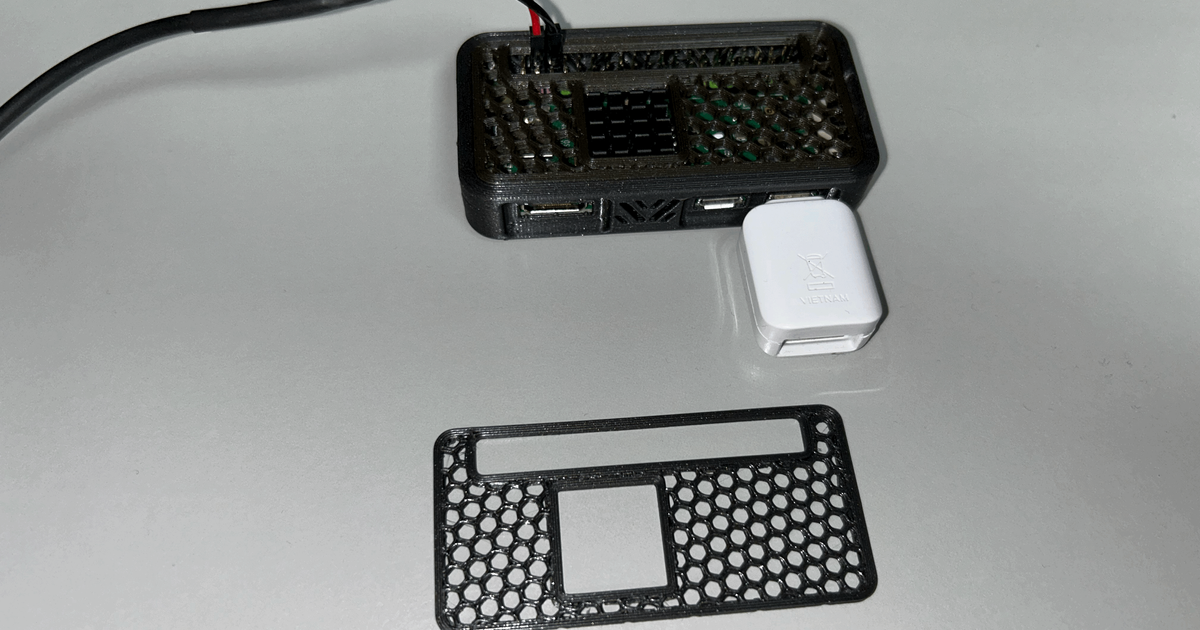 PiZero Case lid with cutout for CPU heatsink by Croc | Download free ...