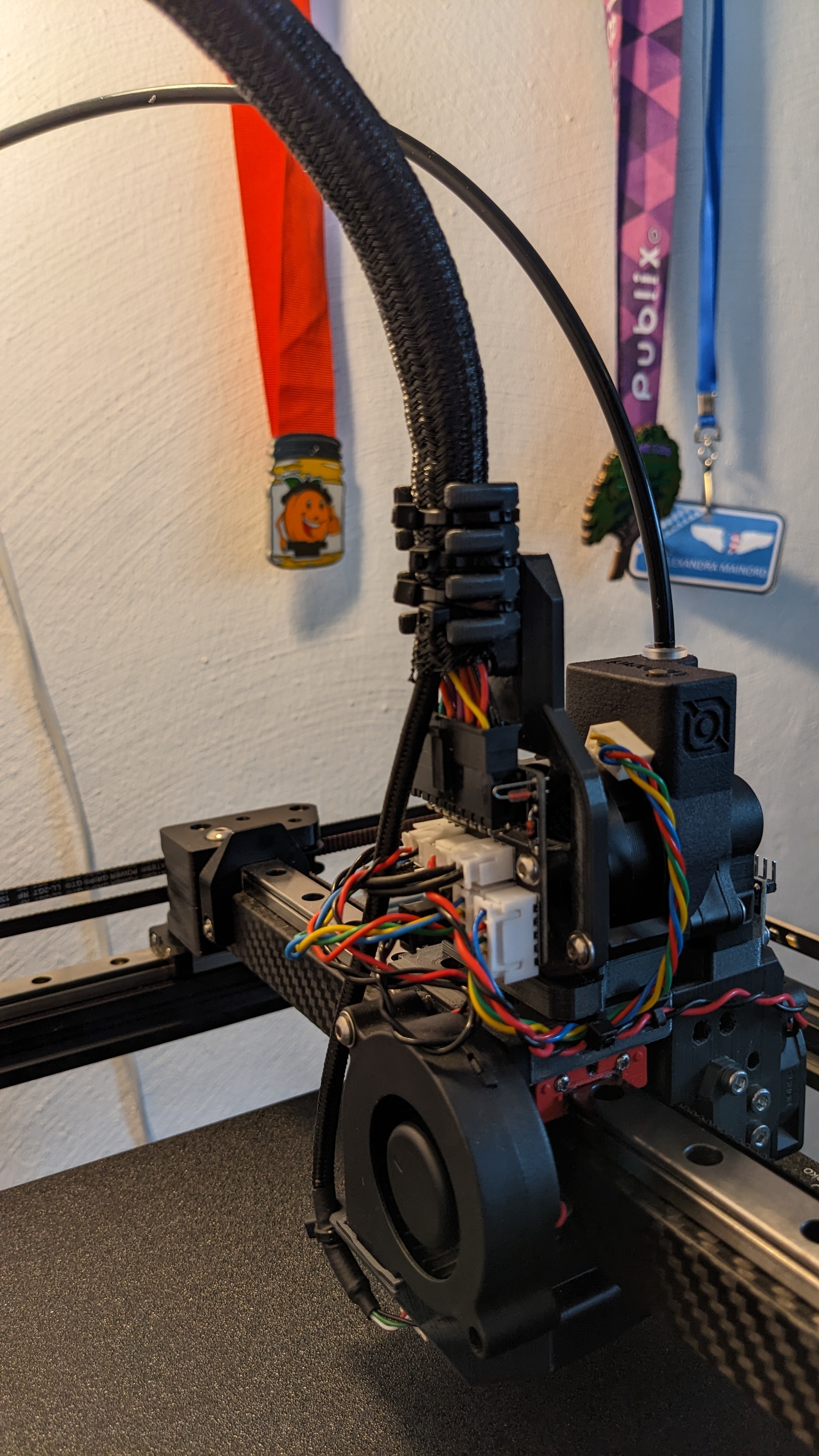 Carabiner Mount for Orbiter 2.0 by setapart2 | Download free STL model ...