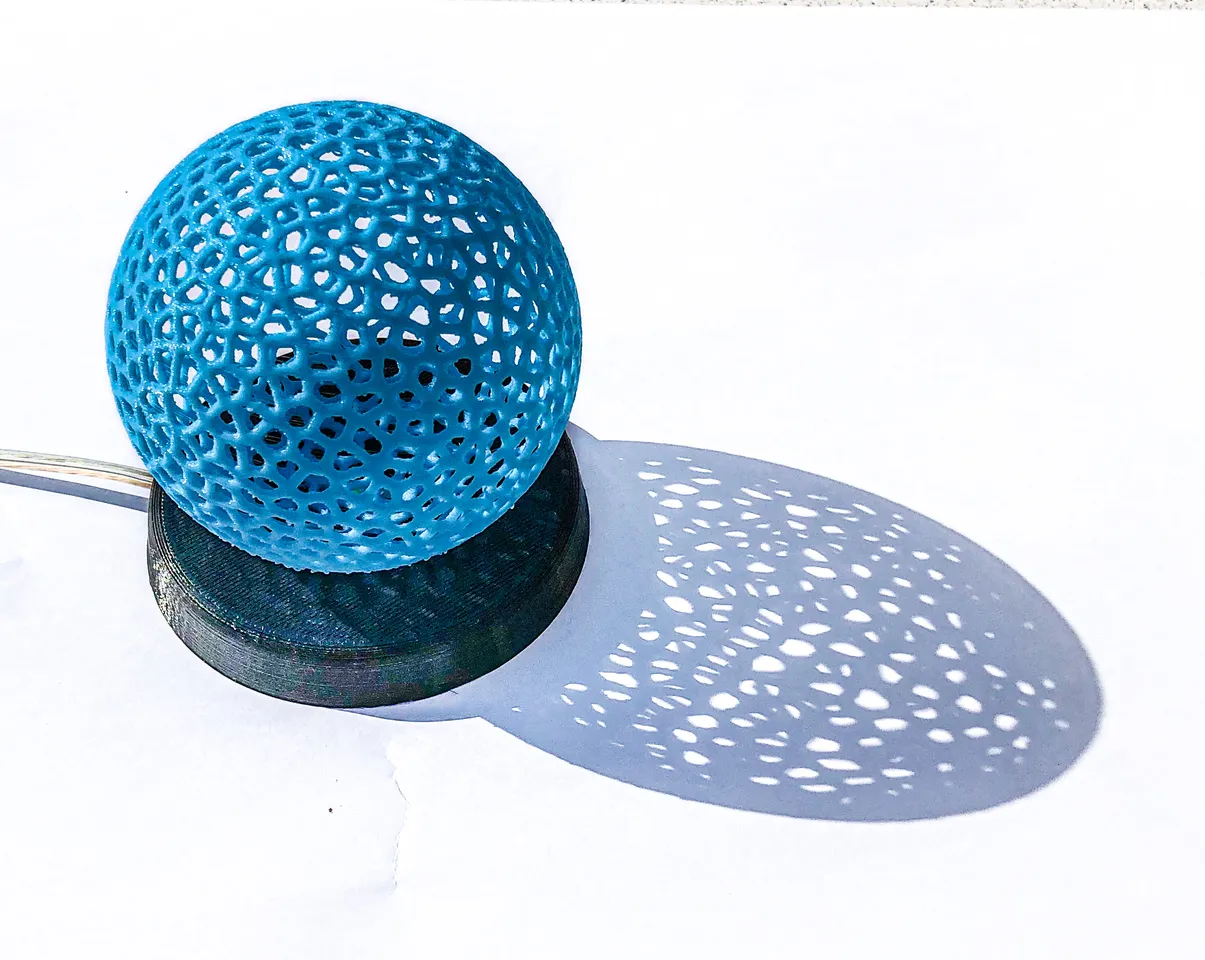 Voronoi Nightlight by Stxal | Download free STL model | Printables.com