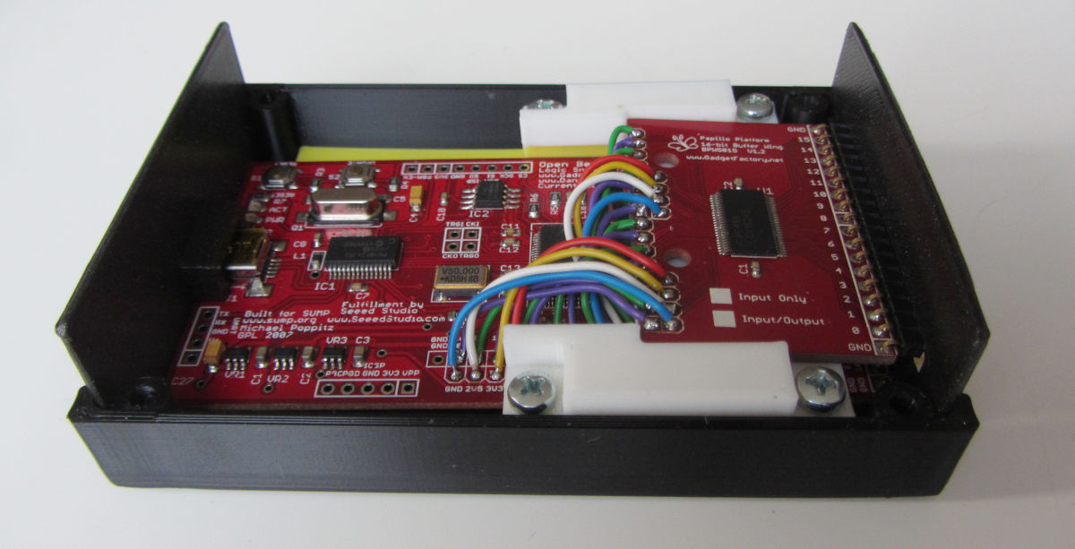 Open Logic Sniffer box including aligned wing board by fjkraan ...