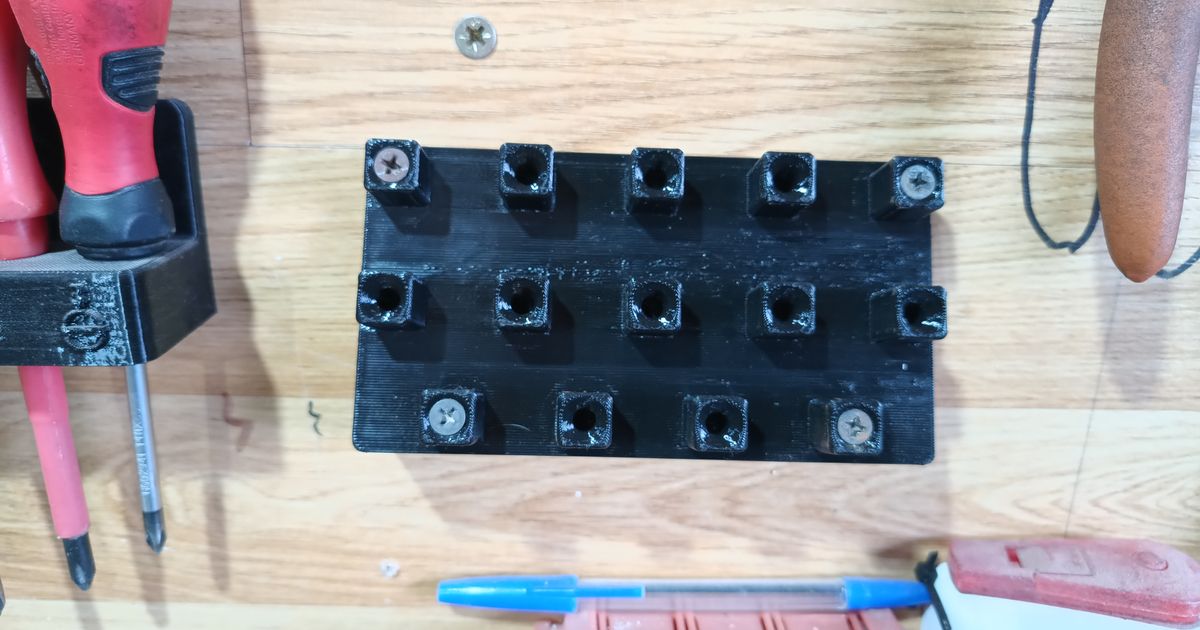 Socket stand by Remus | Download free STL model | Printables.com