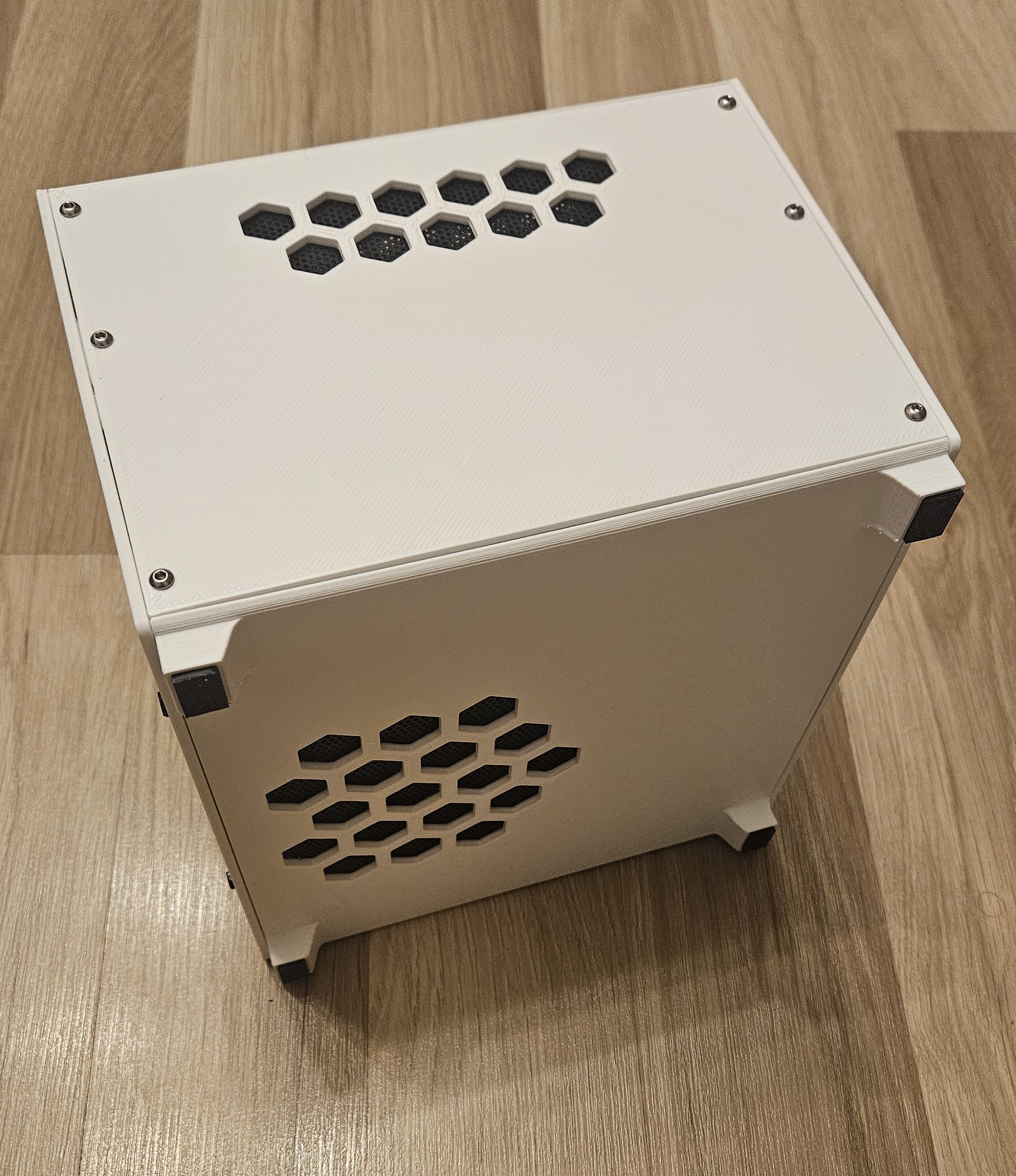 Mini ITX APU pc case por MarkaMog | Descargar modelo STL gratuito ...