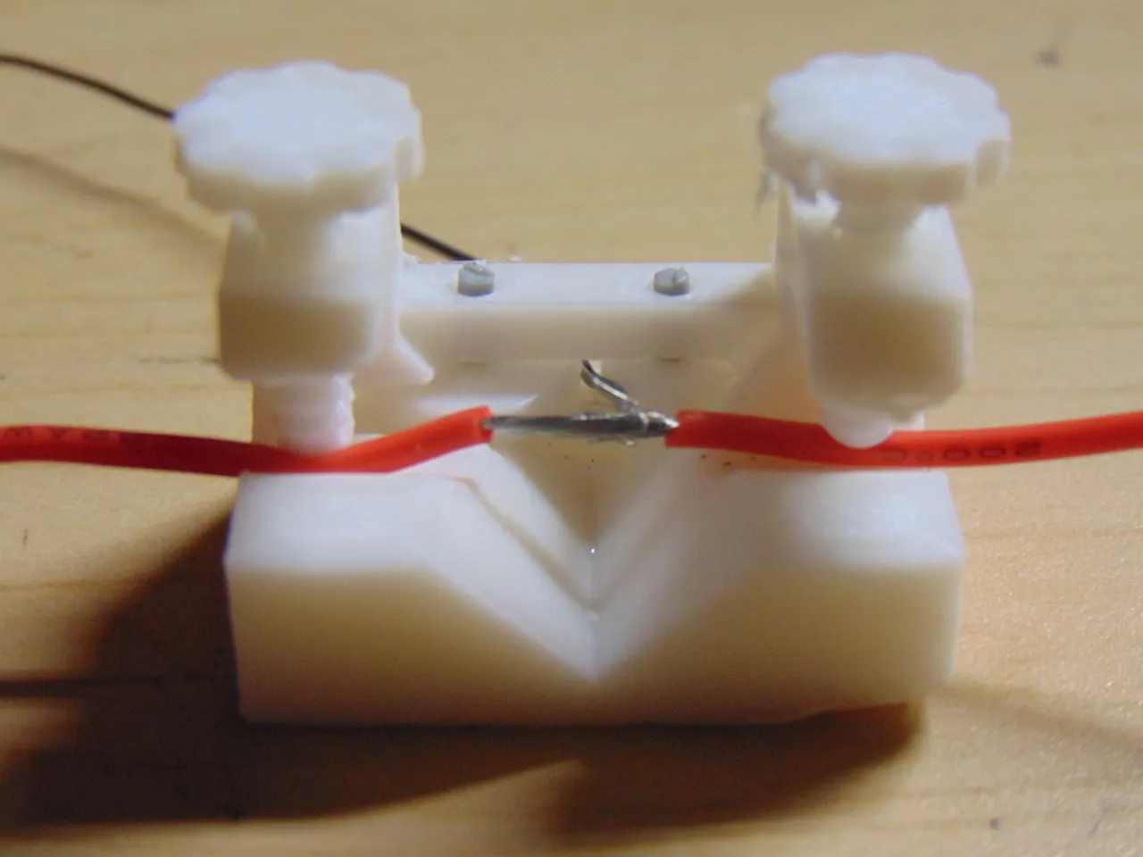 Mini soldering helper by Shard | Download free STL model | Printables.com