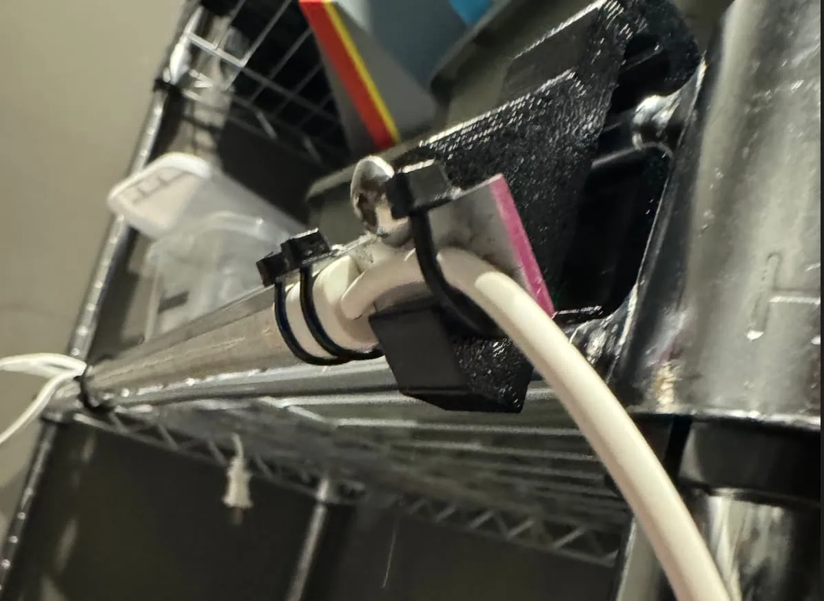 LED Strip Mount for NSF Wire Racks by ParametricFab | Download free STL ...