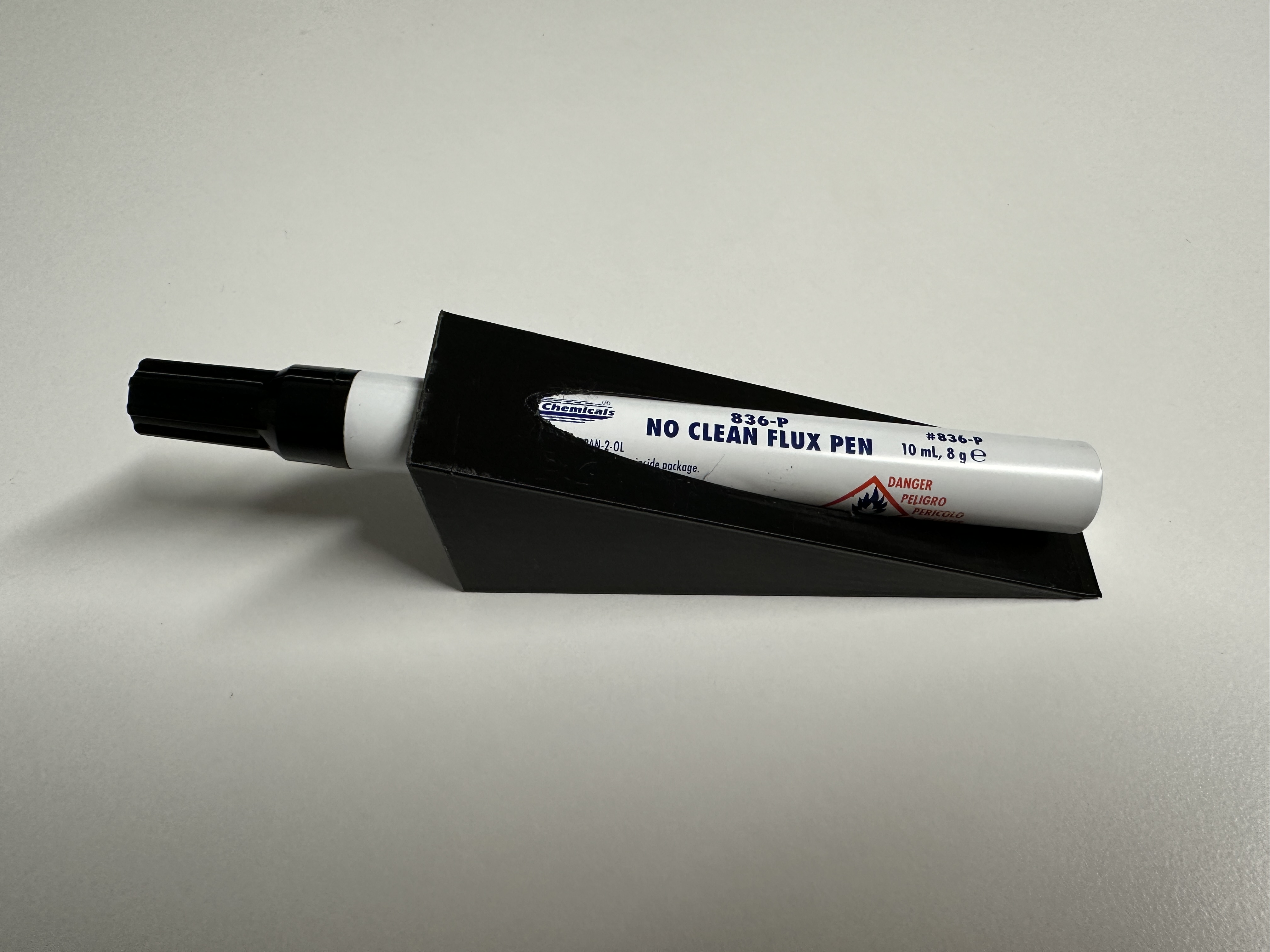 Flux Pen Holder by Ememell | Download free STL model | Printables.com