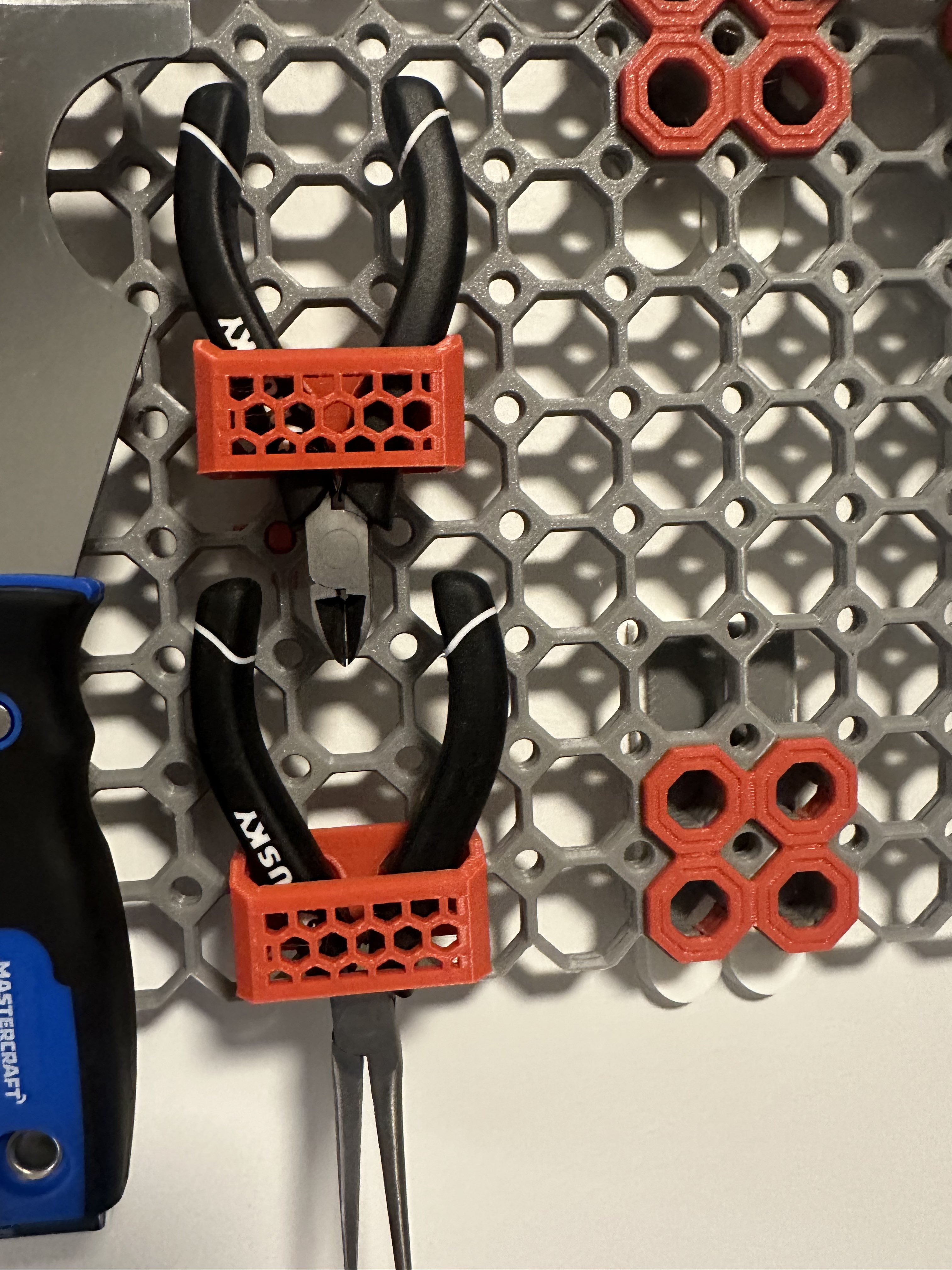 Parametric Vertical Mounted Multiboard Bins by finntasticg | Download ...