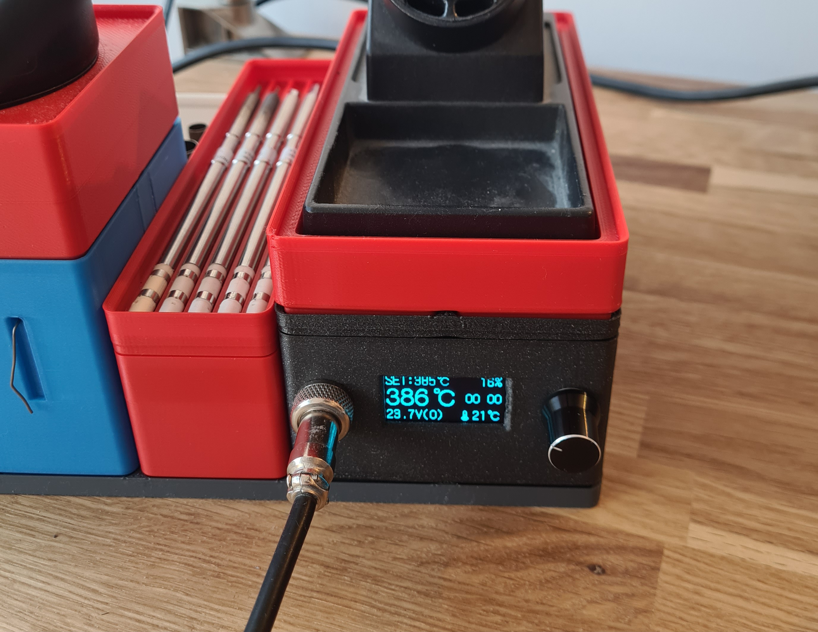 Gridfinity T-12 soldering station DIY by Showcase | Download free STL ...