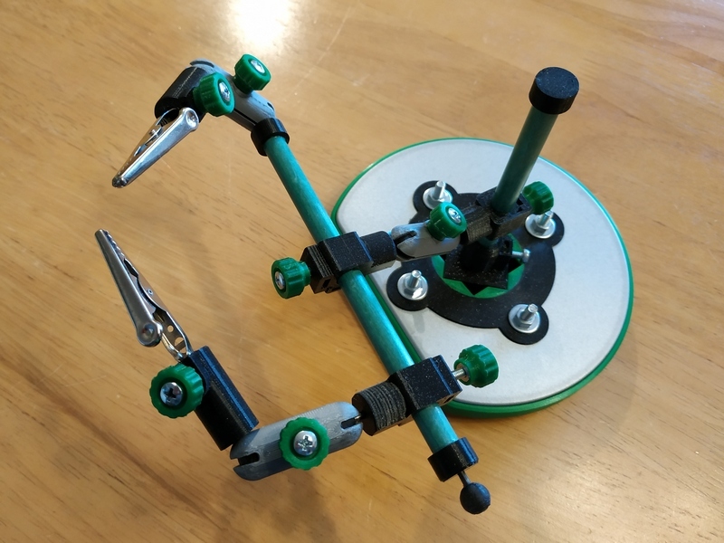 Third hand - PCB holder by Hugo | Download free STL model | Printables.com