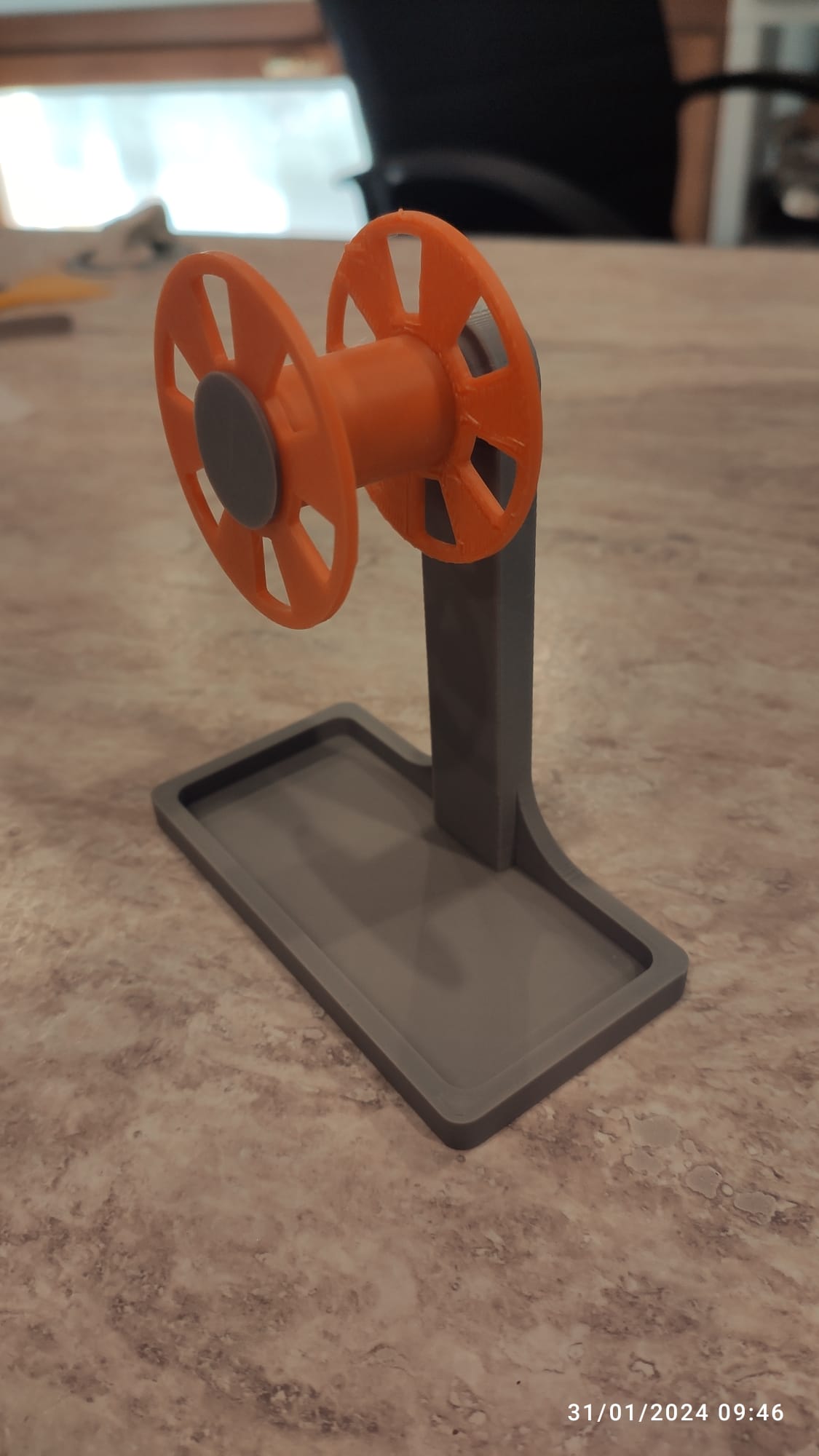 COOL WIRE SPOOL HOLDER by ManuCuto | Download free STL model ...