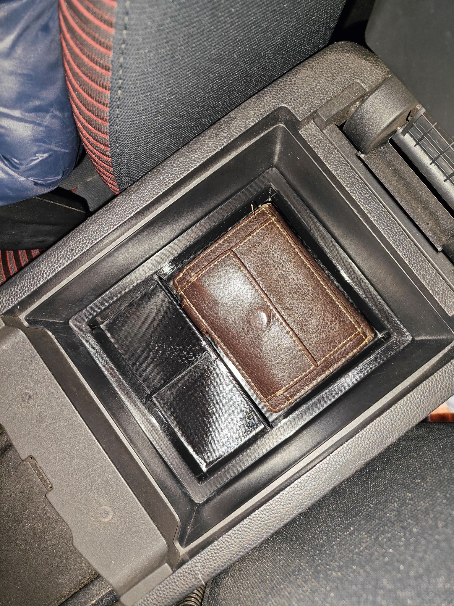 Mazda3 BK Armrest Box Riser with Tray by DavidVelasco | Download free ...