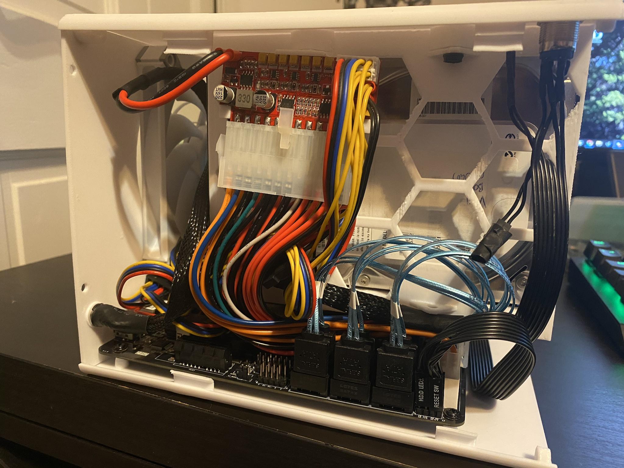 Zora: 5-drive Mini-ITX NAS by araines | Download free STL model ...