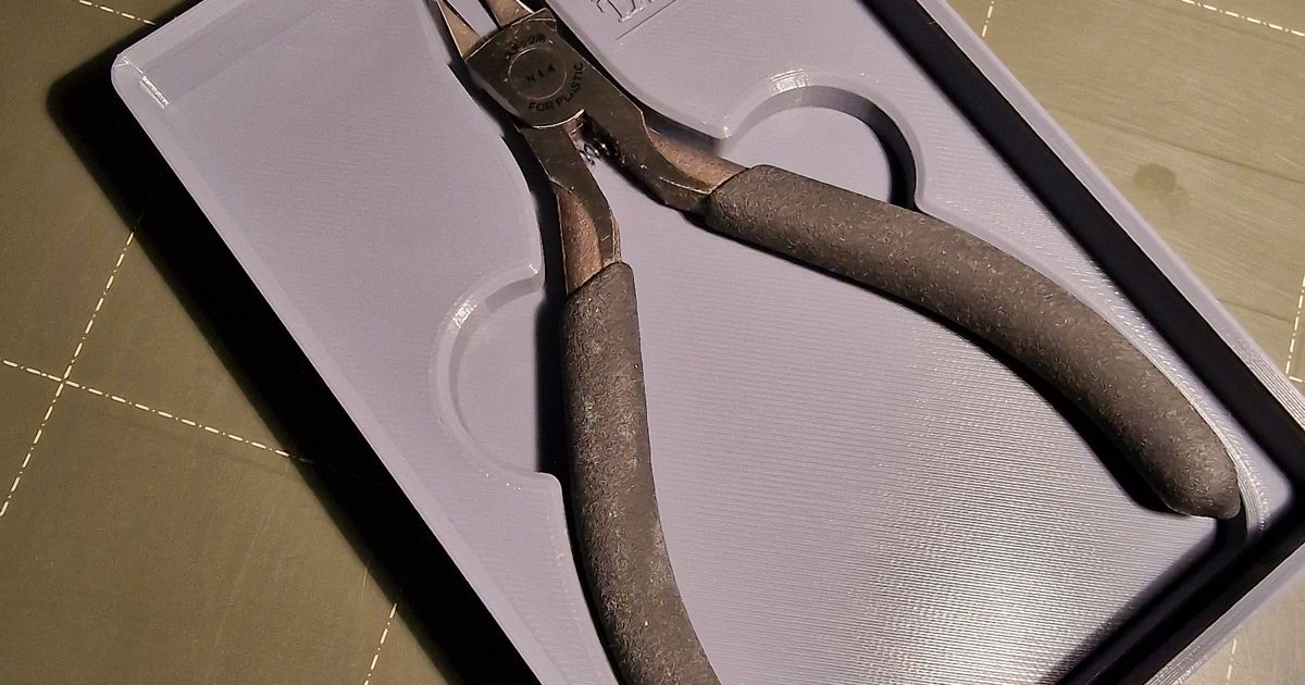 Gridfinity - Tamiya Side Cutter by Guruen | Download free STL model ...