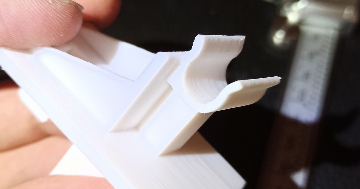 Hood support rod clip for Toyota Avensis T25 par herrsandro ...