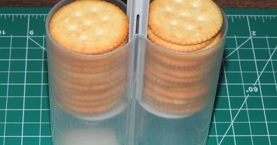 Cracker Keeper Lift (Round) by SteveS42 | Download free STL model ...