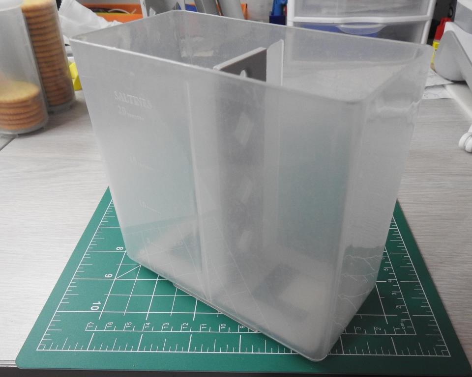 Cracker Keeper Lift (Square) by SteveS42 | Download free STL model ...