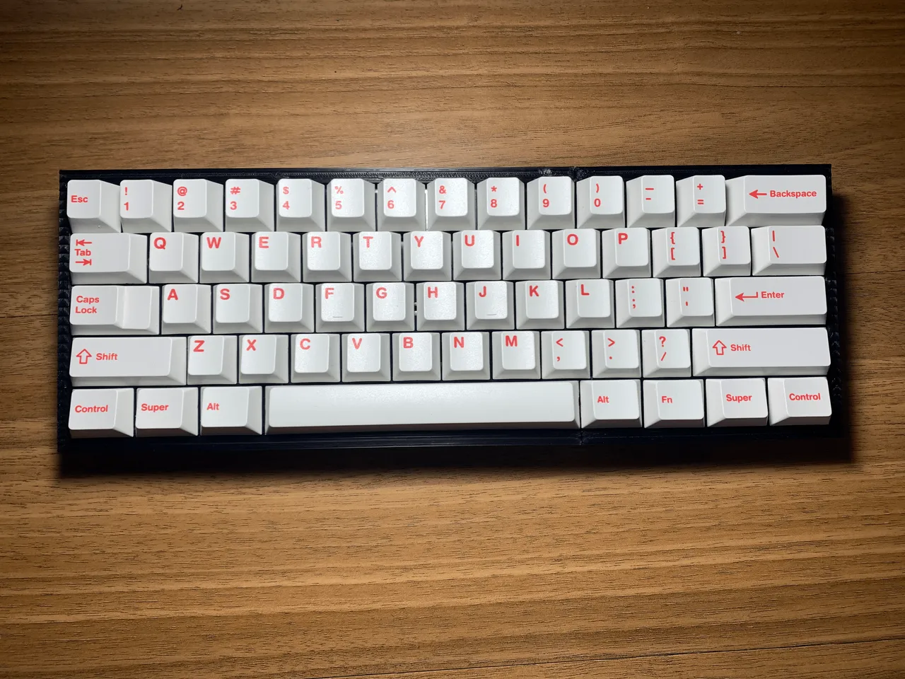 60% Keyboard by Sluzzy | Download free STL model | Printables.com