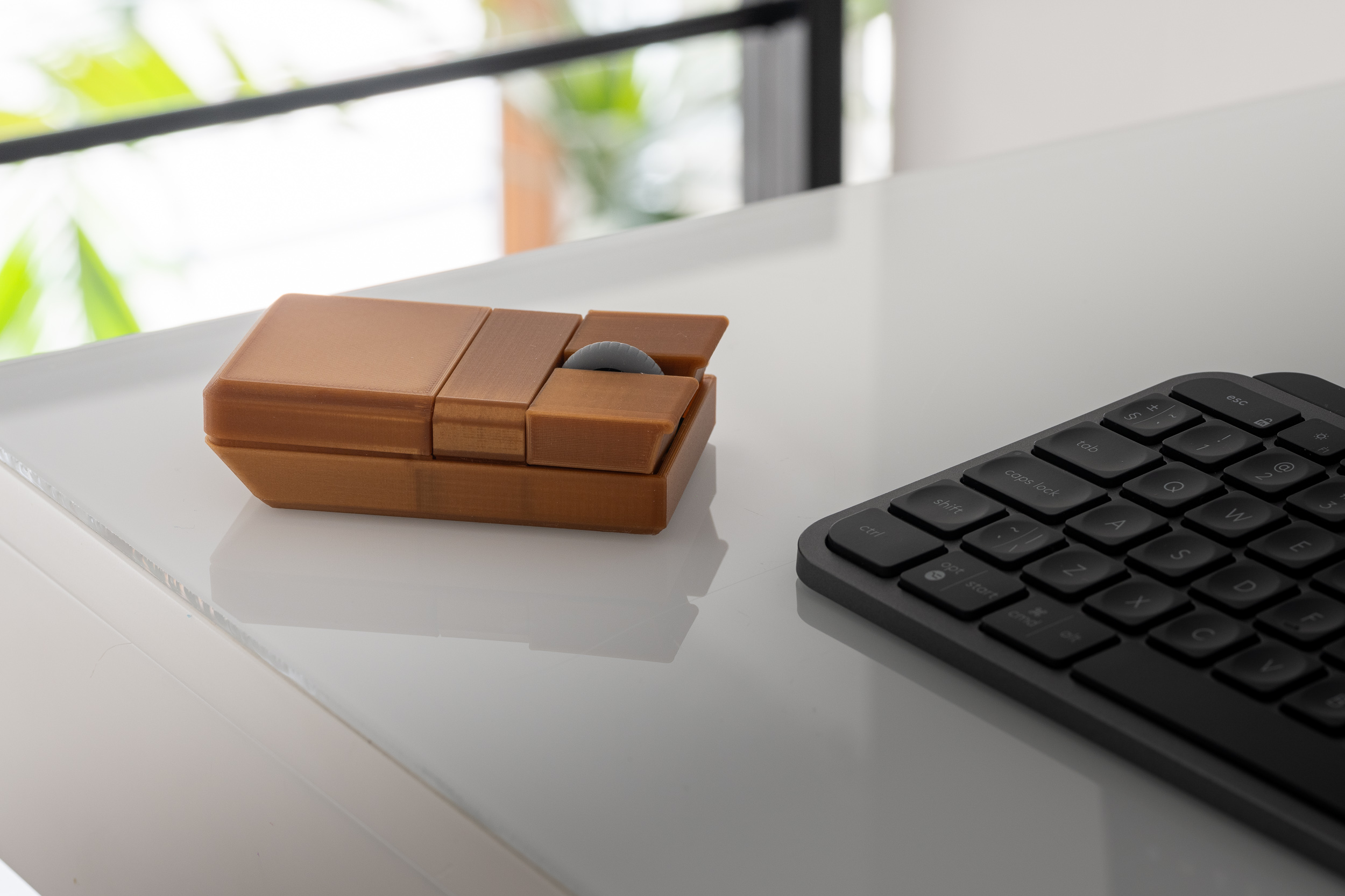 Vintage computer mouse case by Retron Print | Printables Store