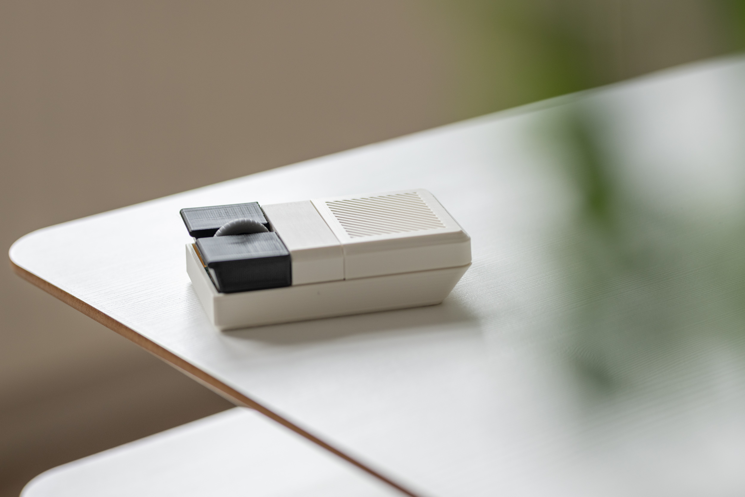 Vintage computer mouse case by Retron Print | Printables Store