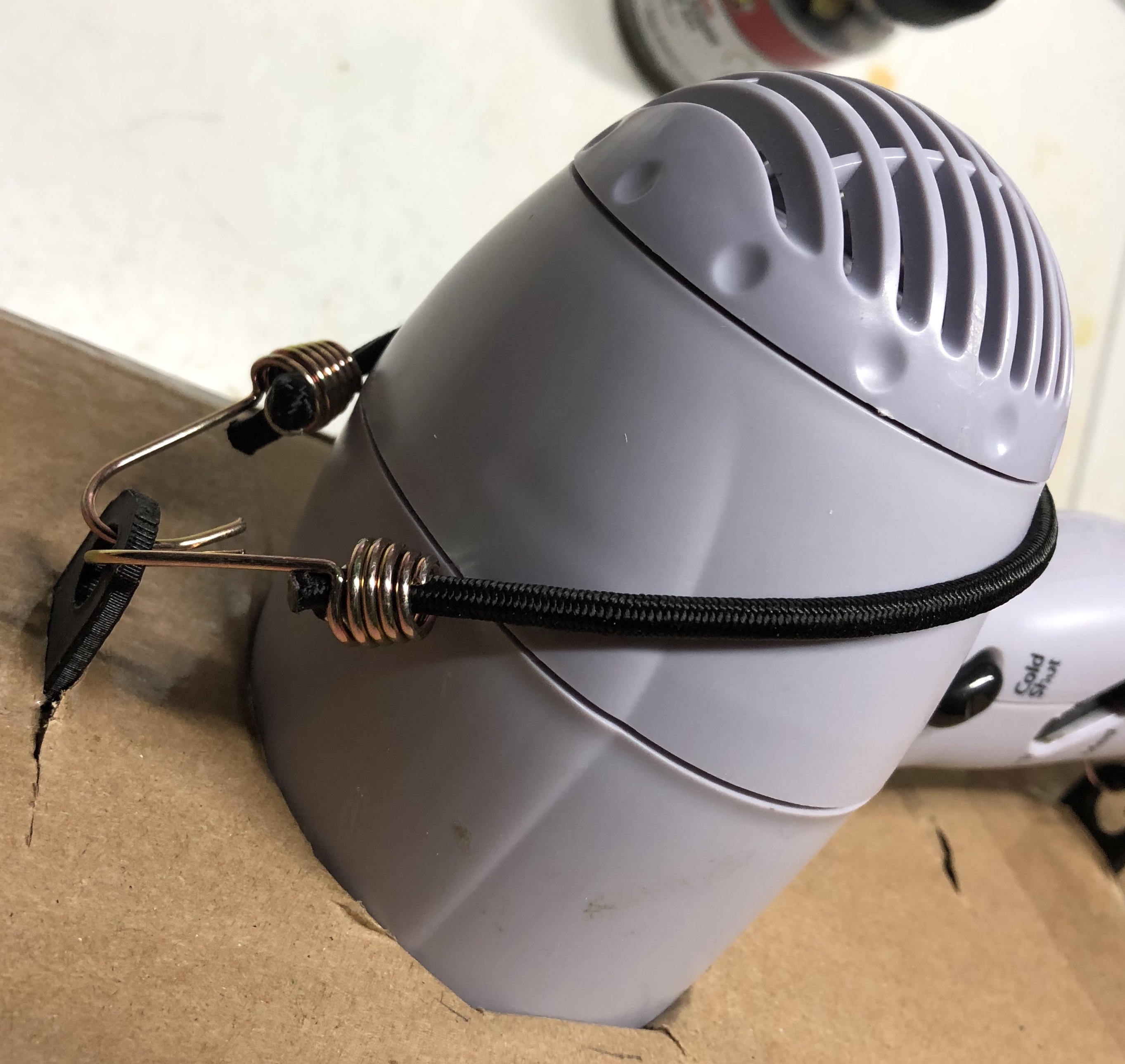 Cardboard Box Anchor Mount by Fusilier | Download free STL model ...