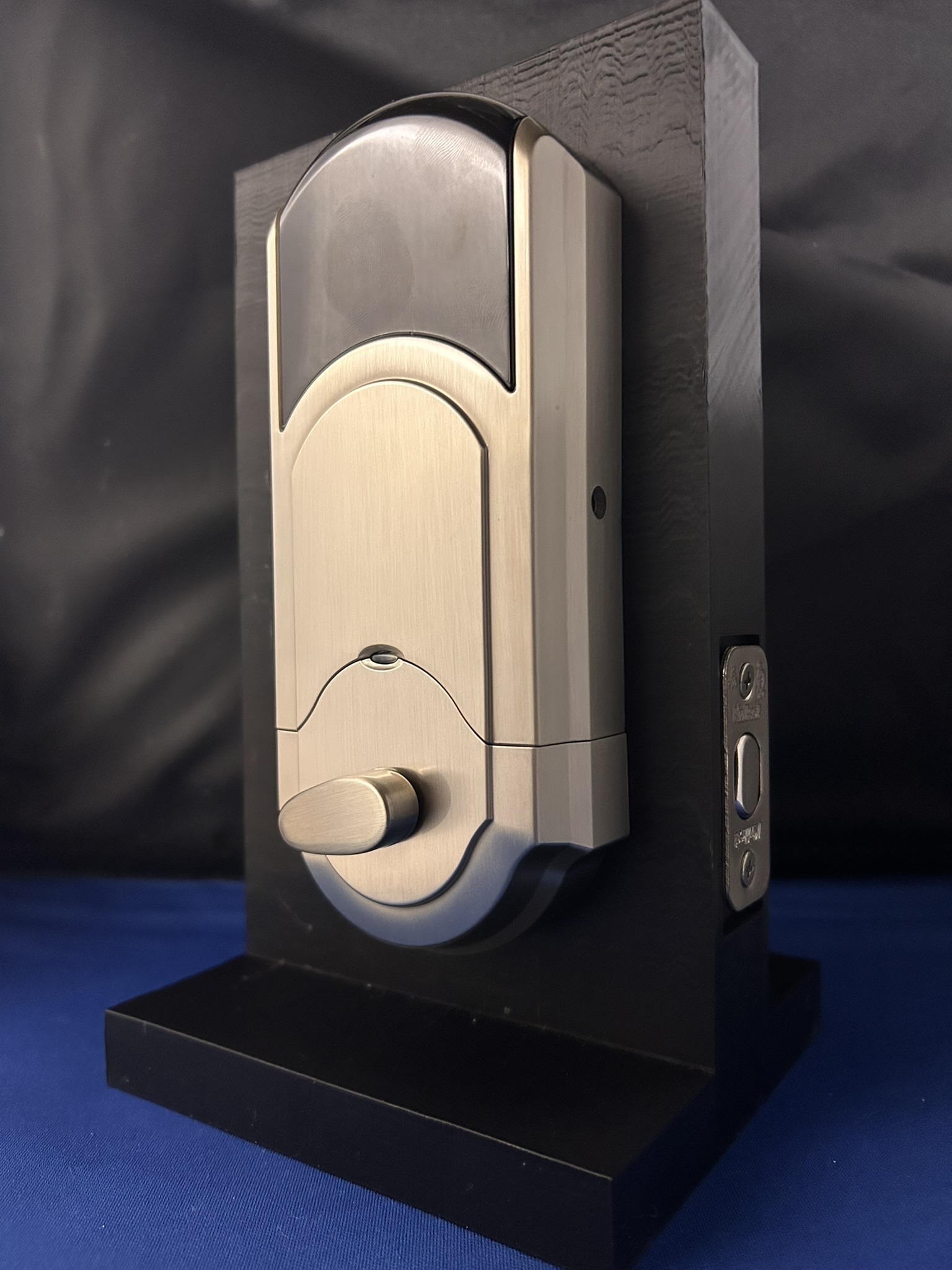 Door lock stand by Eytan Vestin | Download free STL model | Printables.com