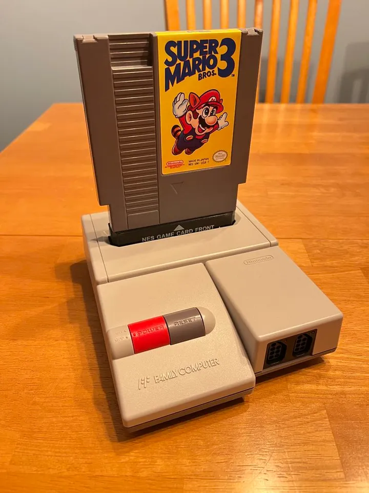 Improved shell for NES 72 to Famicom 60 pin adapter by Guybrush T ...