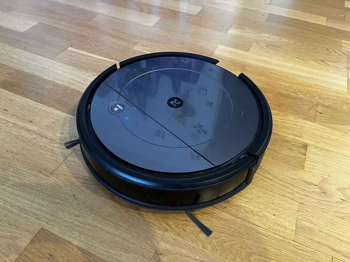 Irobot Roomba Combo brush holder. by JaMi | Download free STL model ...