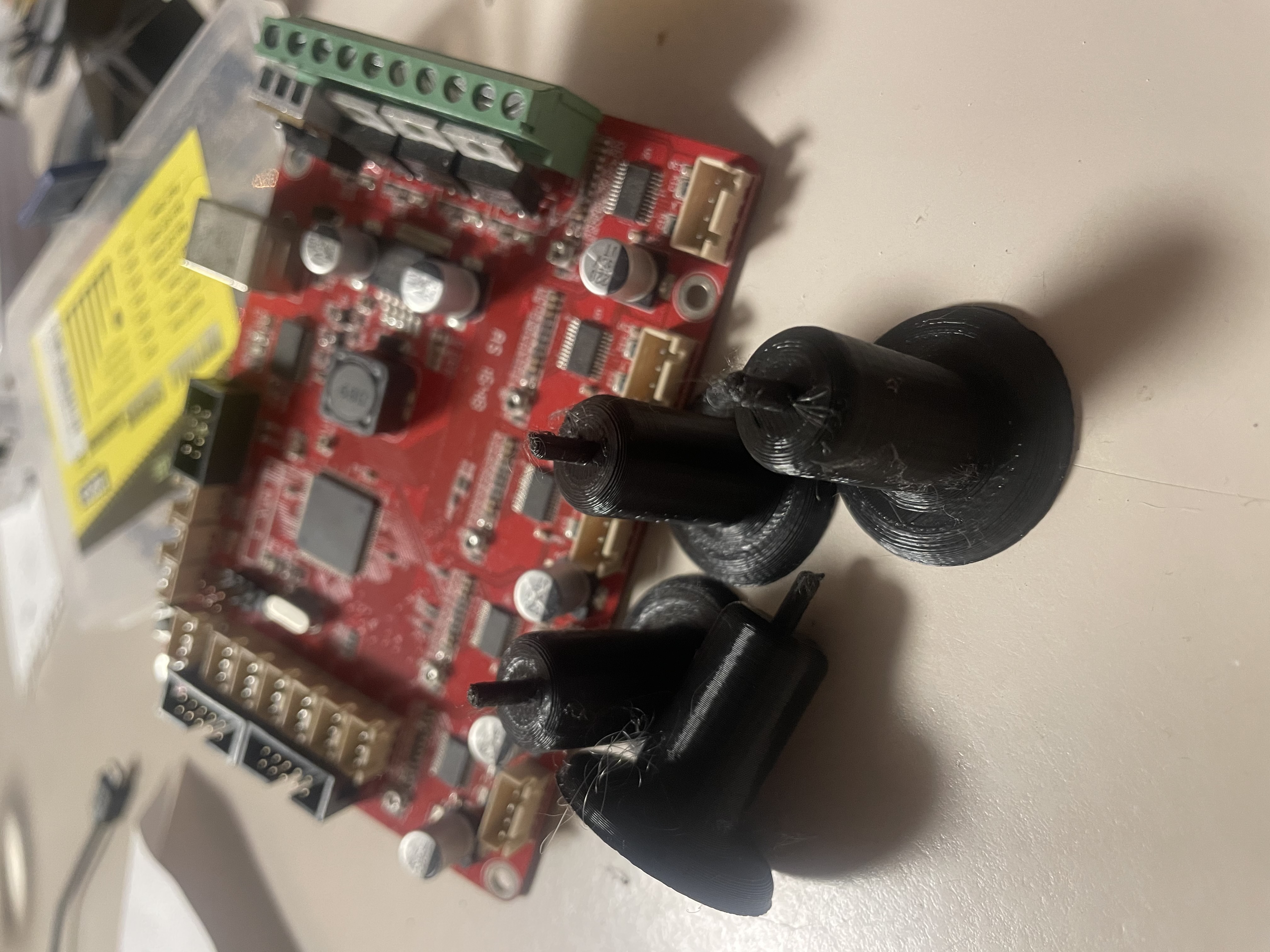 Board Prop (Standardized Circuit Board Holder) by Salvatore Lacorte ...