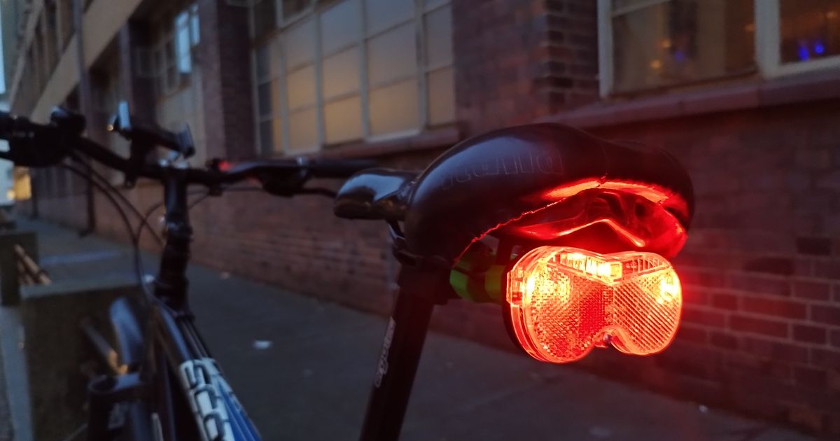 GoPro compatible saddle-mounted bike lamp holder by LucMeister ...
