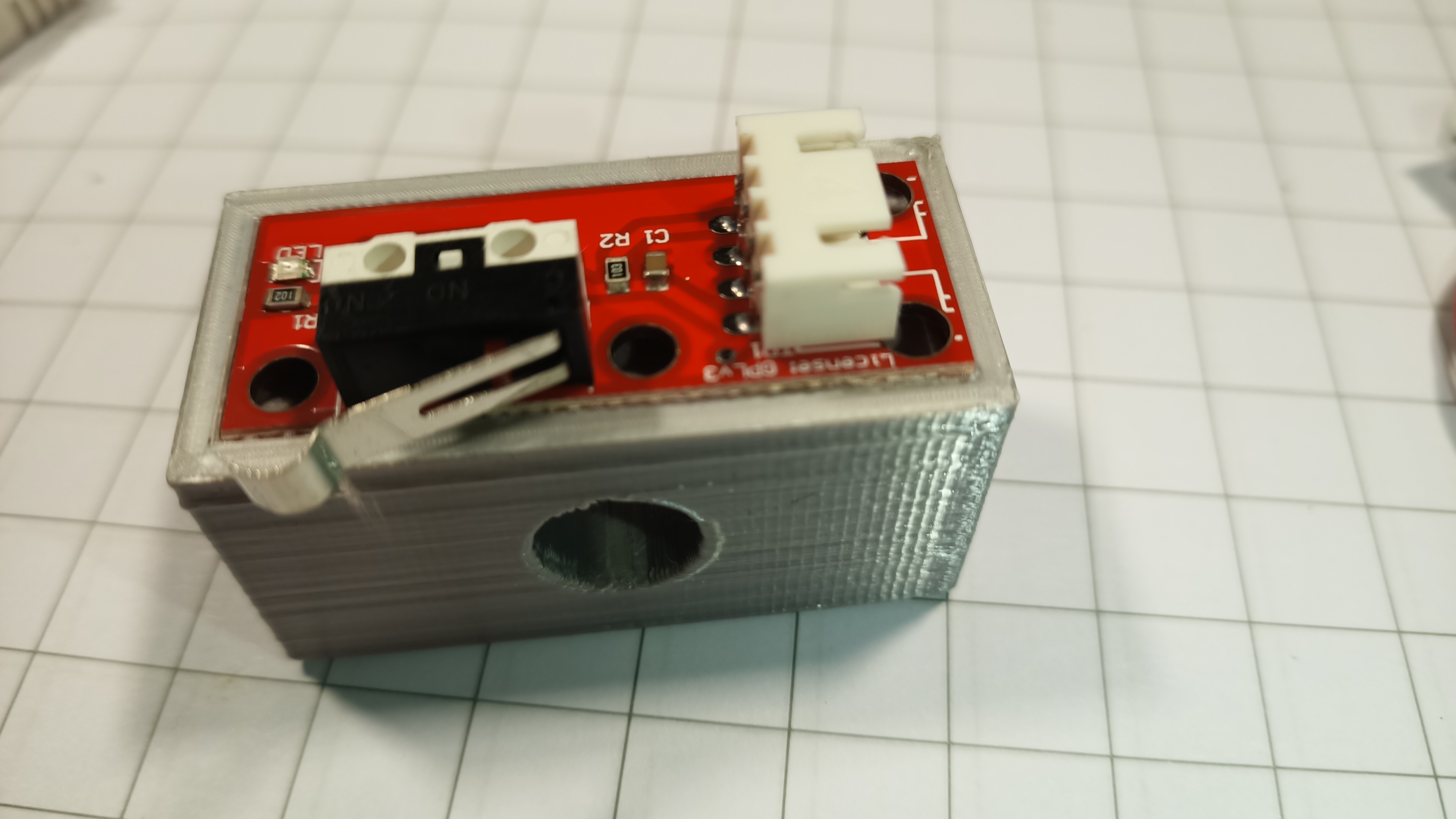 Limit switch holder by Rein Velt | Download free STL model | Printables.com