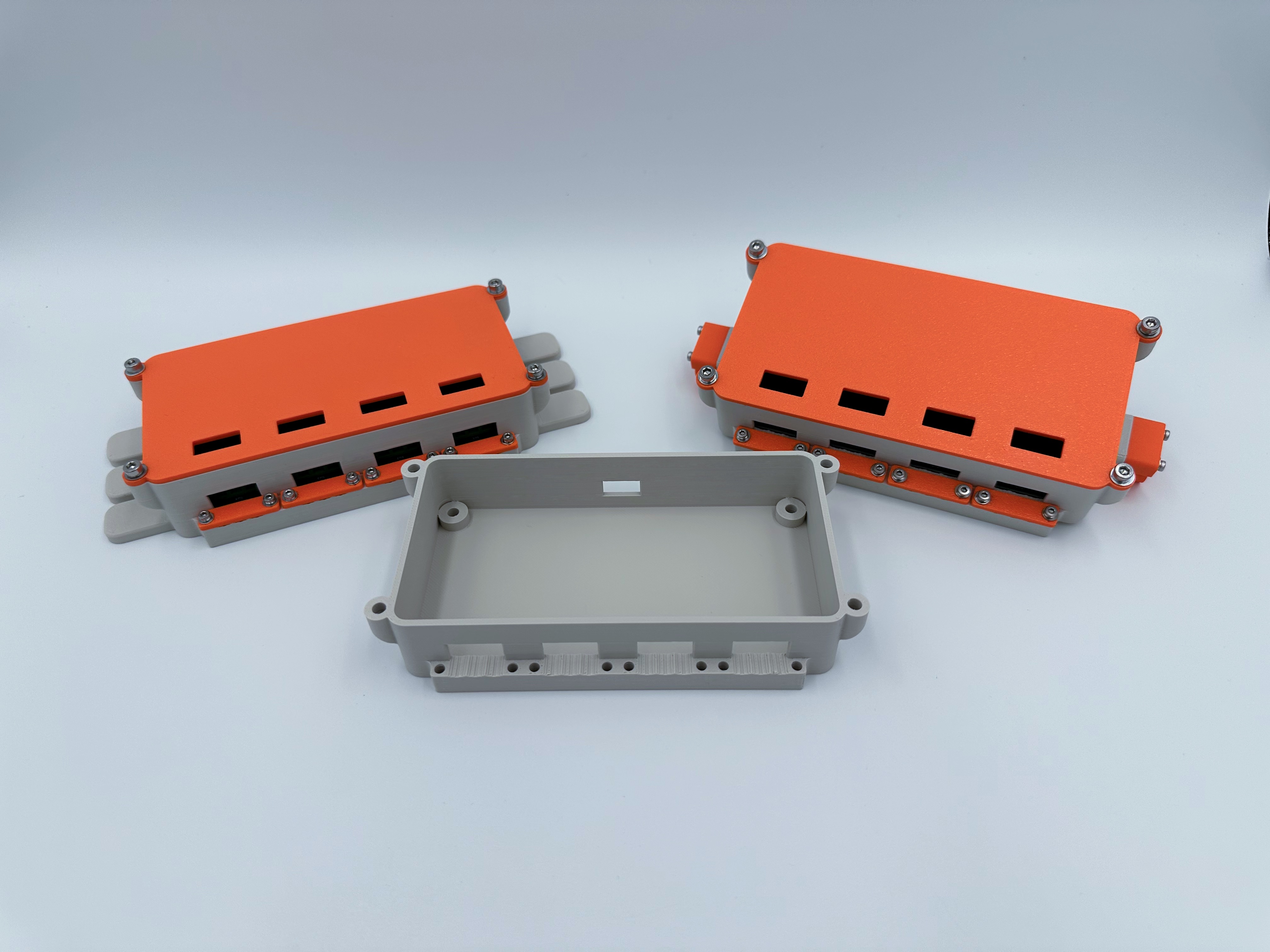 Seeed Grove 4-Channel SPDT Relay Case by Fyrby Additive | Download free ...