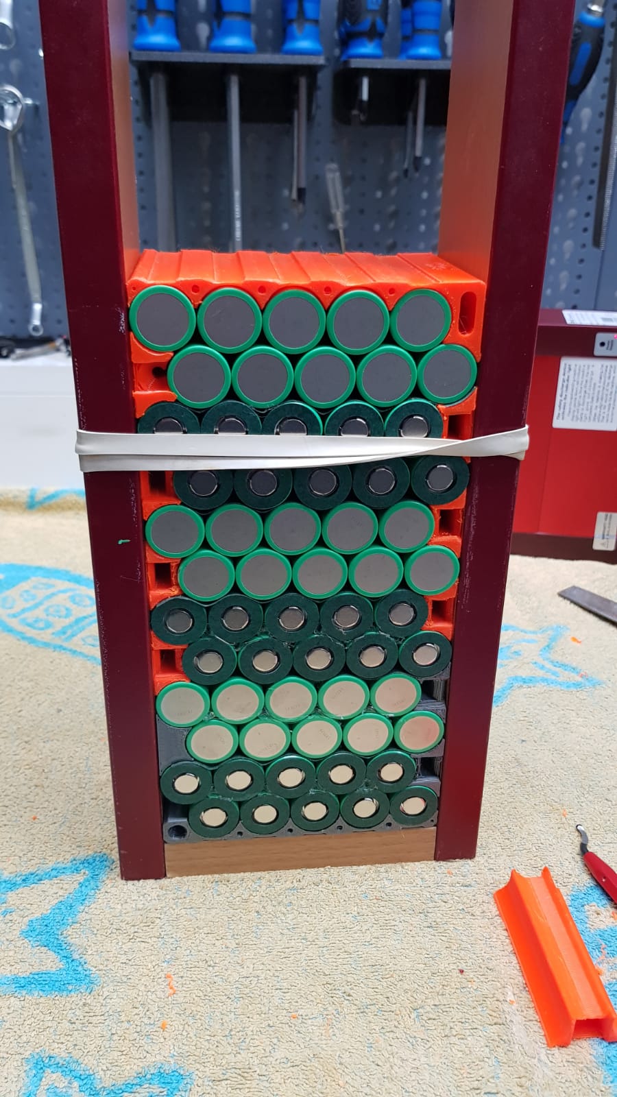 21700 Cell Spacer and cable guide von Raphhorn | Kostenloses STL-Modell ...